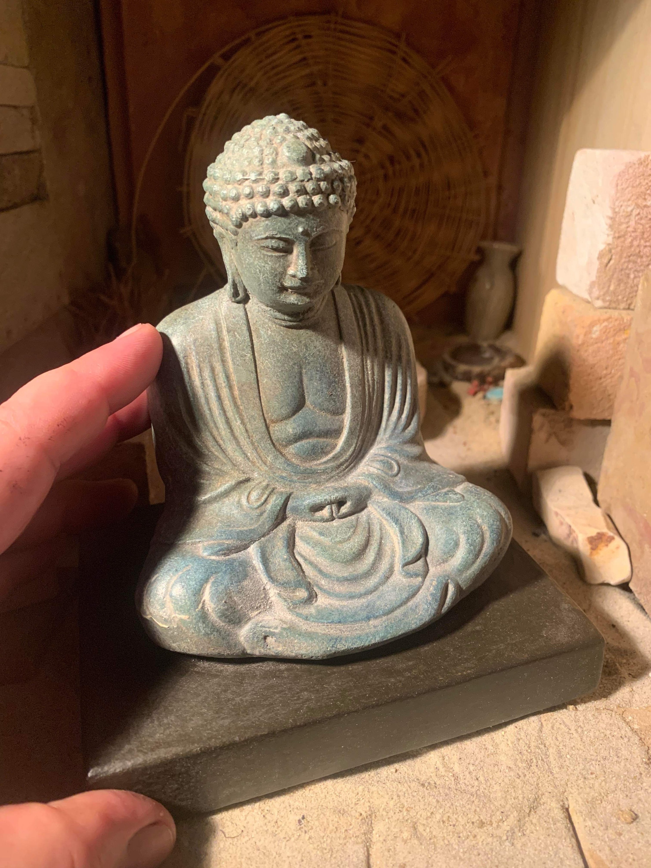 Buddha / Buddah statue - antique green patina - Seated lotus position