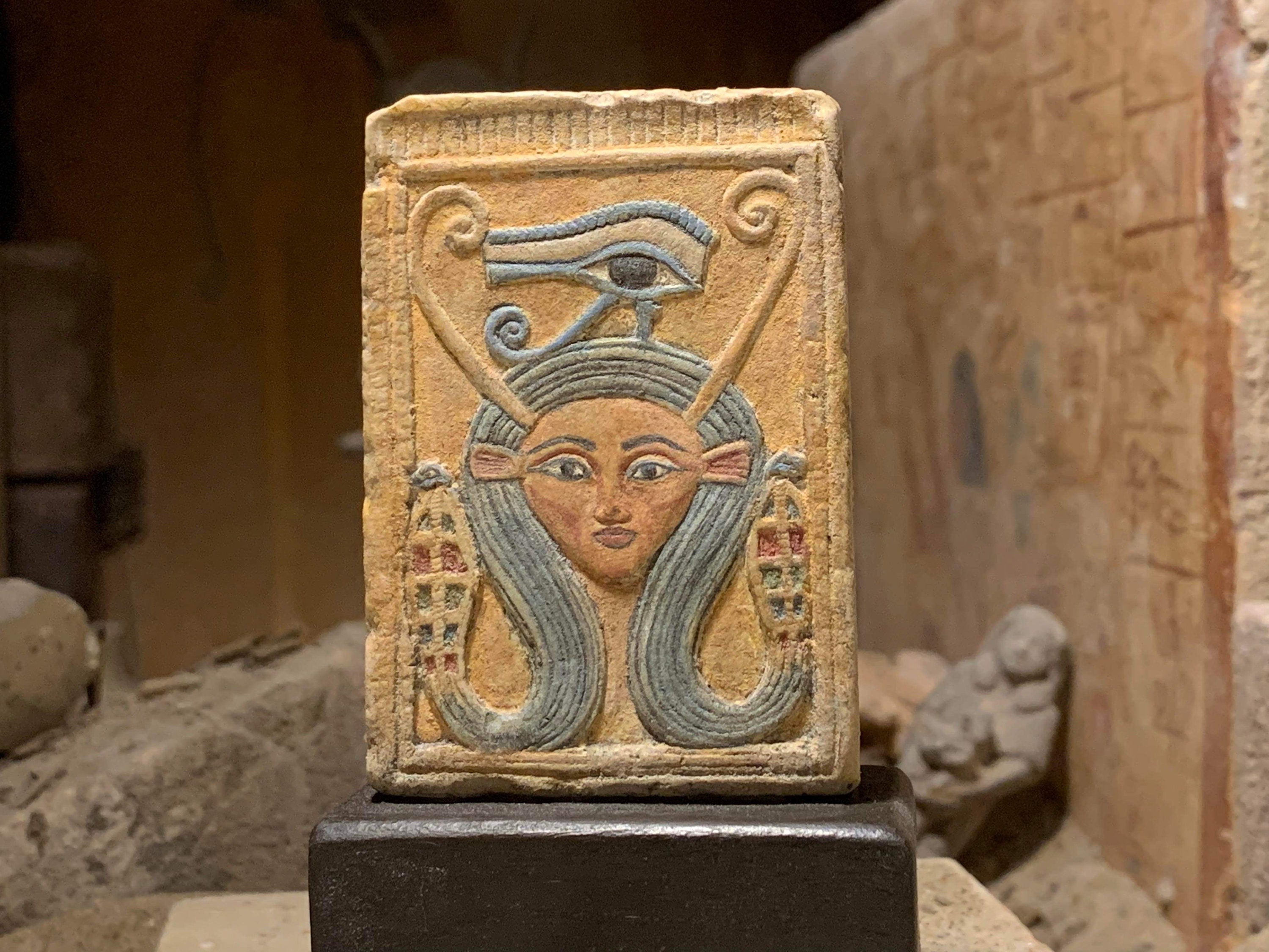 Egyptian sculpture of the goddess of love - Hathor / Het-hur A beloved ...