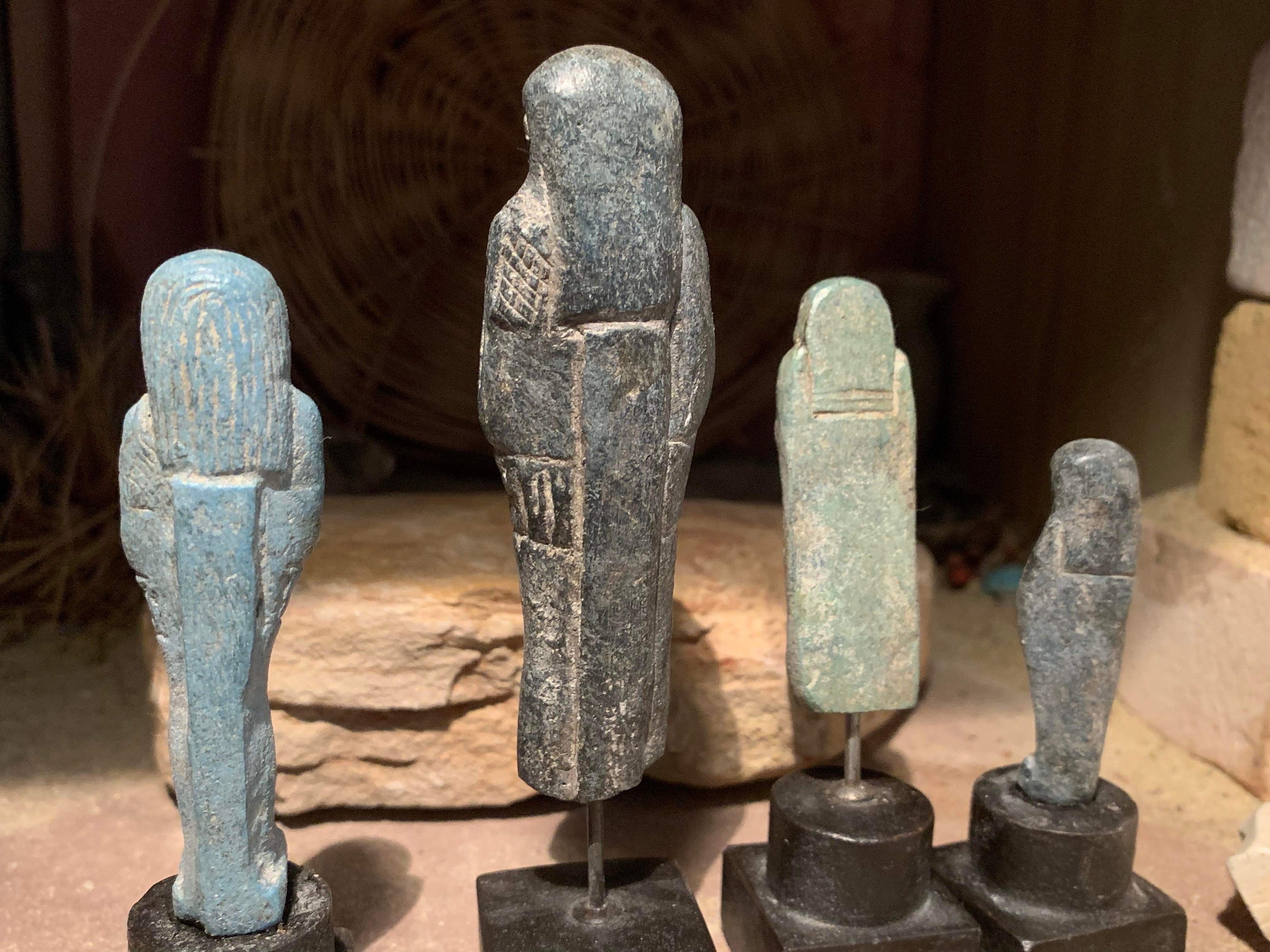 Egyptian statues - Museum replica Ushabti / Shabti figure collection. 4 ...