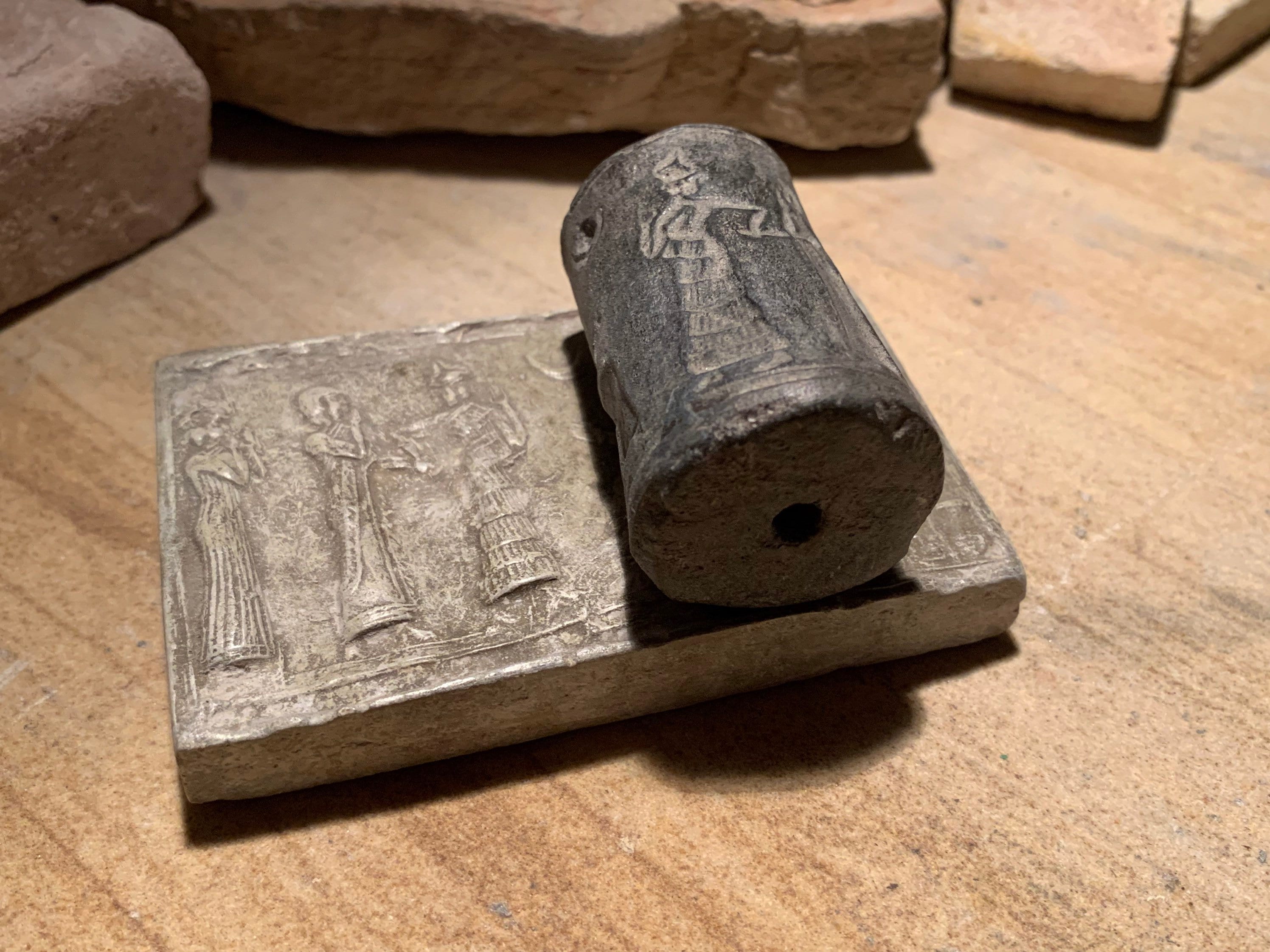 Sumerian cylinder seal of Ur Nammu. Museum replica tablet set ...