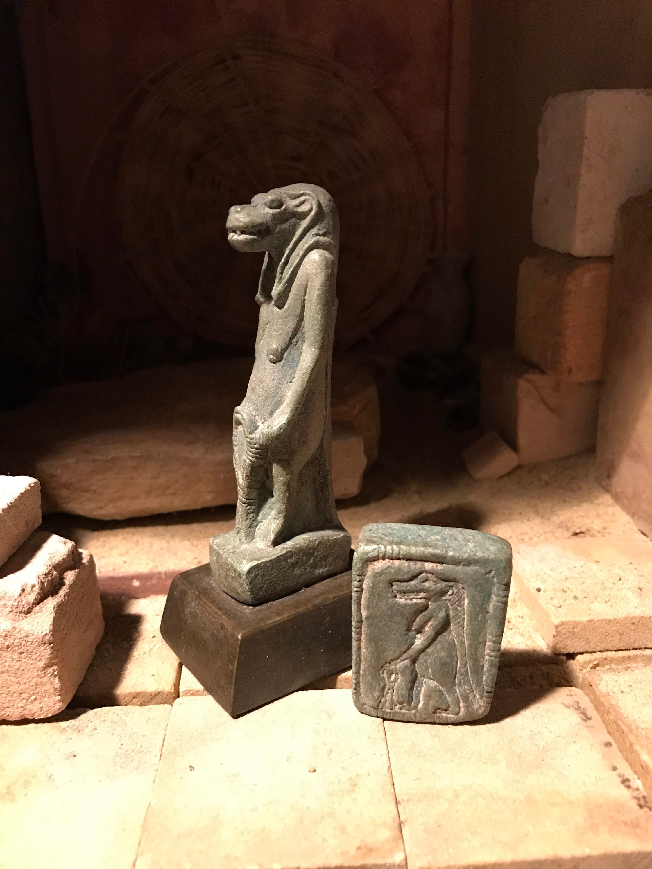 Egyptian statue Taweret - Hippopotamus.Protector Goddess of childbirth ...