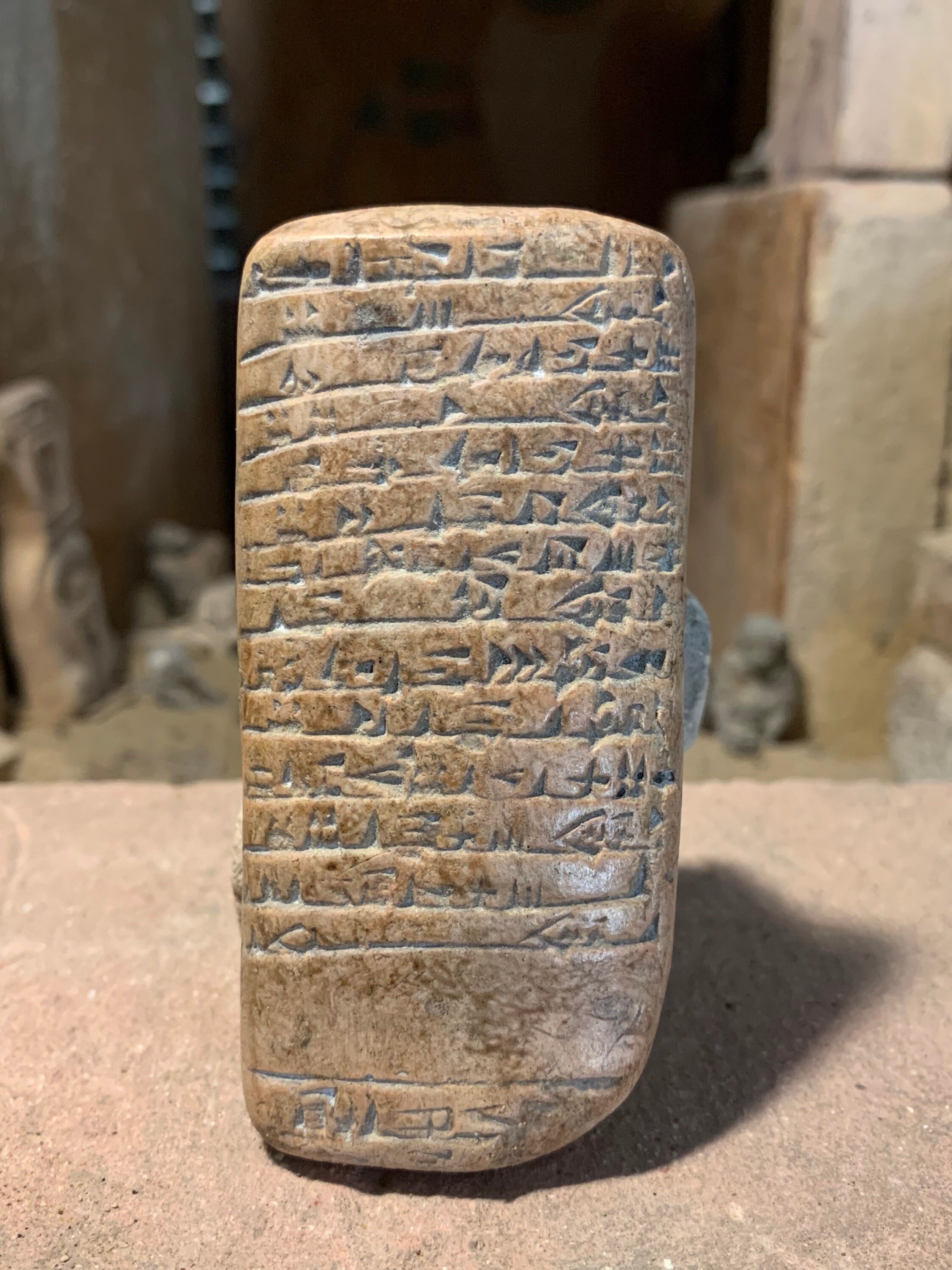Sumerian / Babylon Cuneiform tablet - Ancient writing Mesopotamia