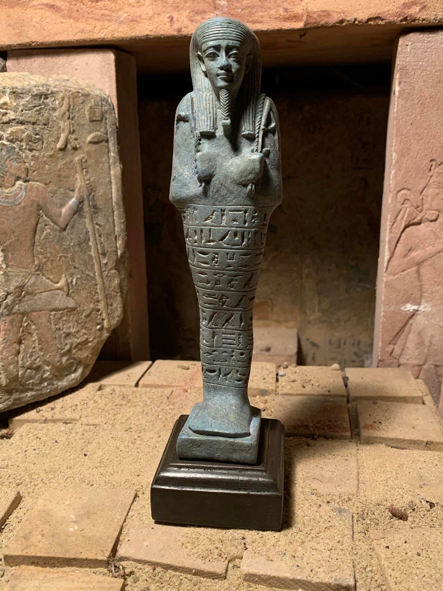 Egyptian statue - Museum replica Ushabti / Shabti mummy figure 26th dynasty