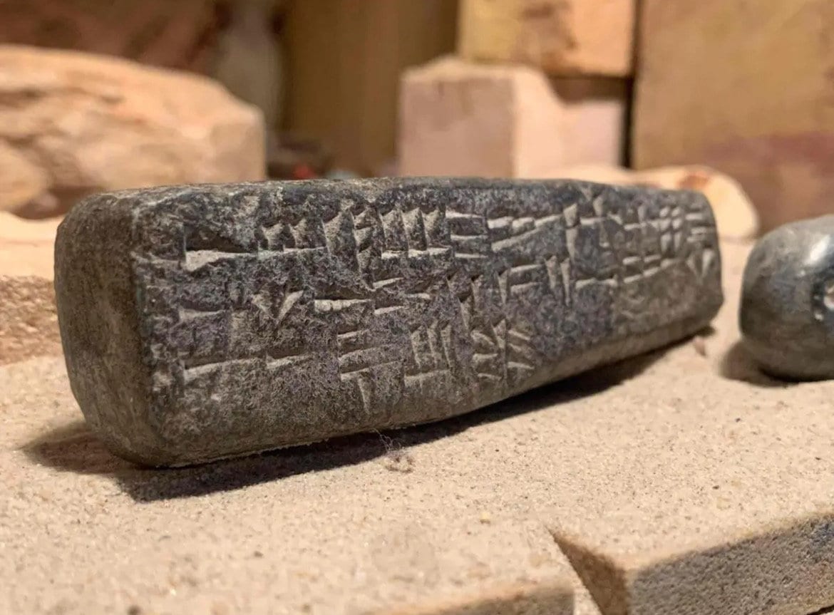 Sumerian Cuneiform - Mesopotamia - Ugarit alphabet - Abjad - ancient ...