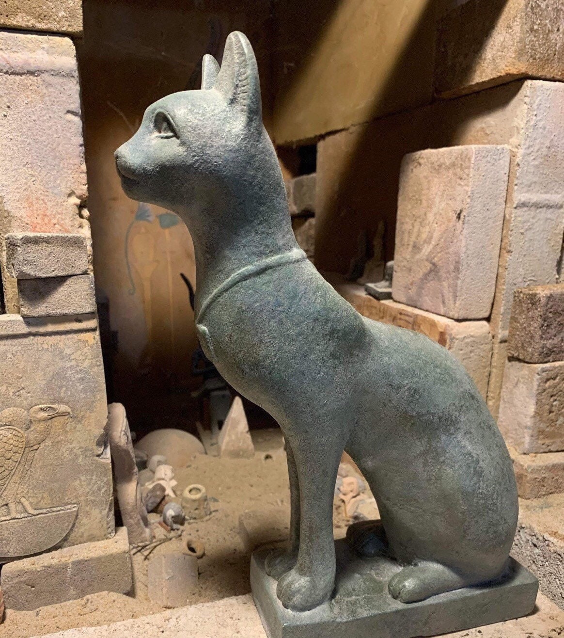 Egyptian cat statue - Bast / Bastet - Protective goddess of music ...