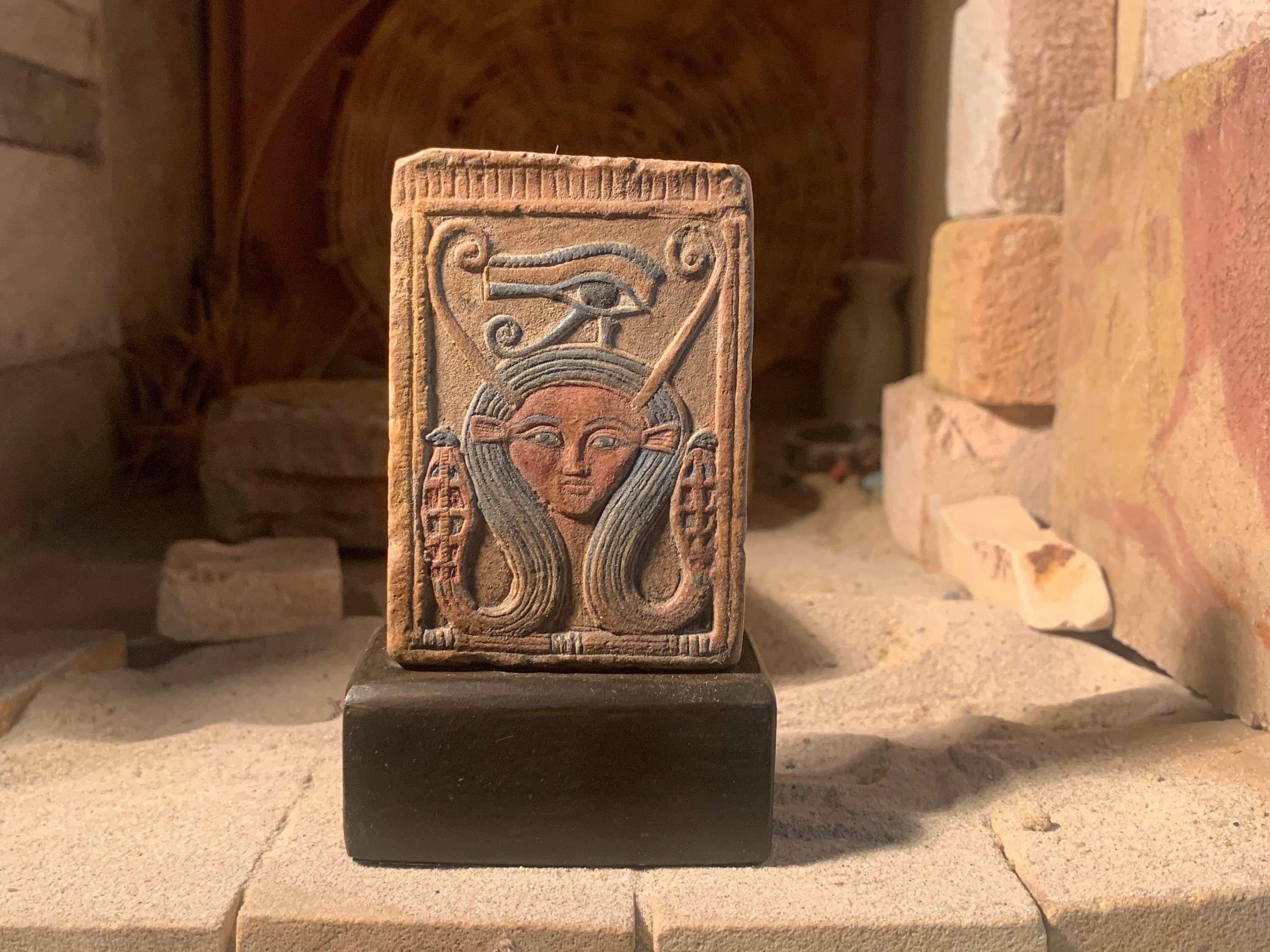 Egyptian sculpture of the goddess of love - Hathor / Het-hur A beloved ...