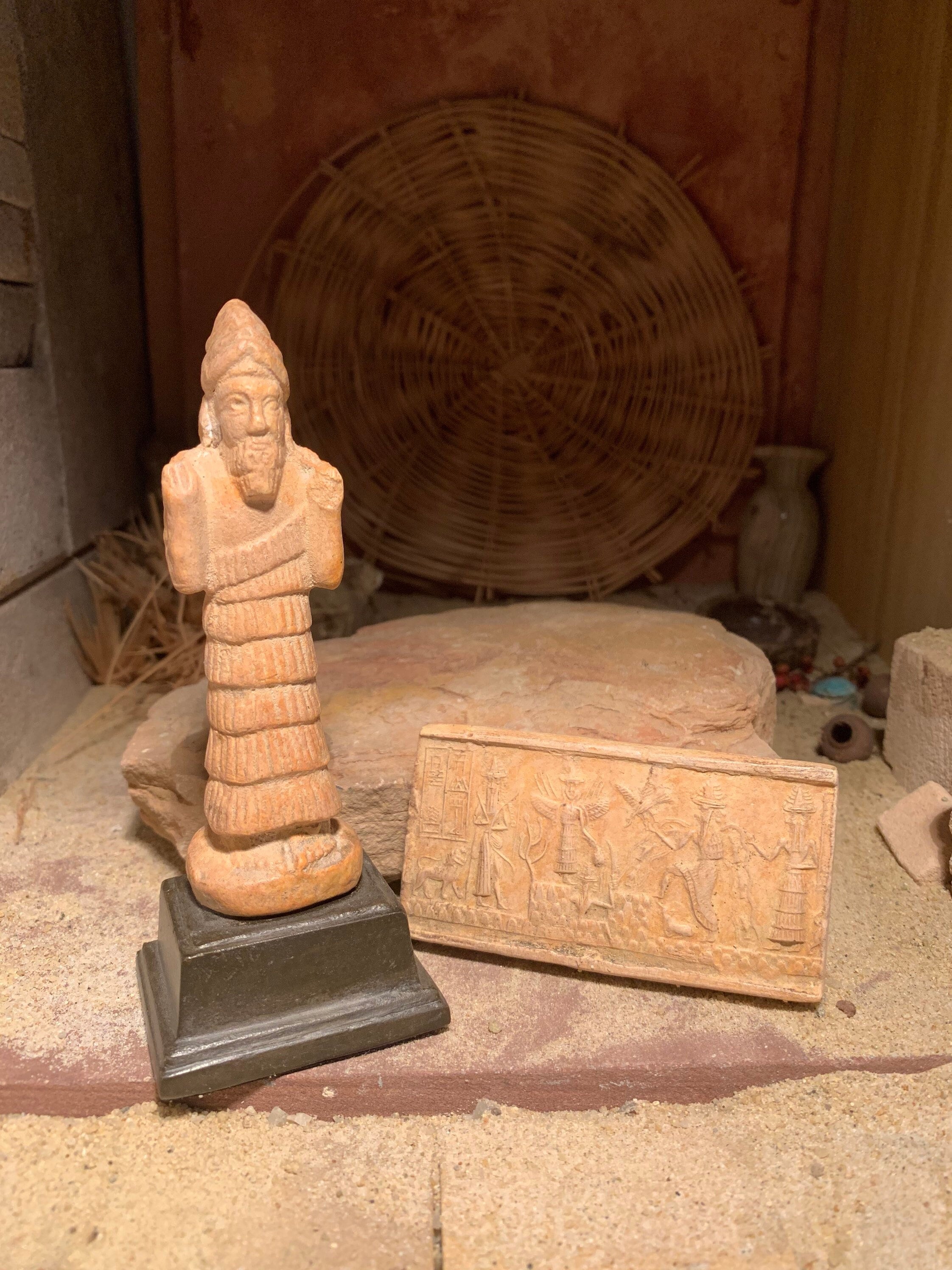 Sumerian statue and seal impression replica. Enki, Ishtar, Shamash ...