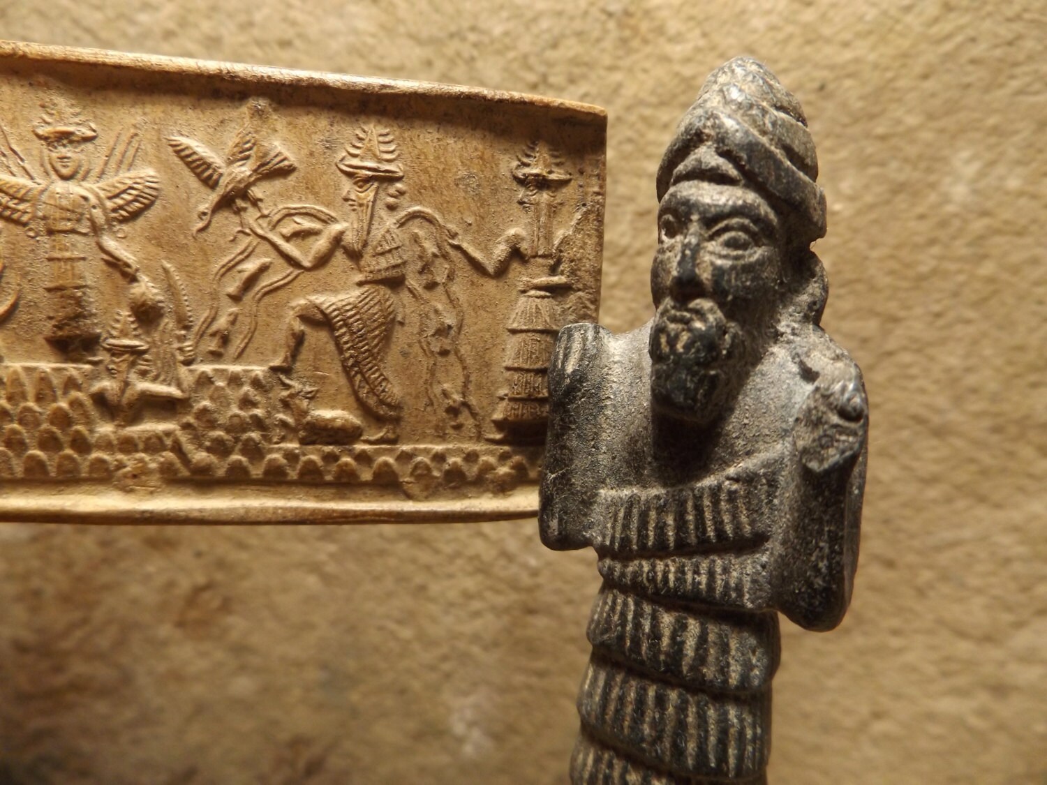 Sumerian statue and seal impression replica. Enki, Ishtar, Shamash ...