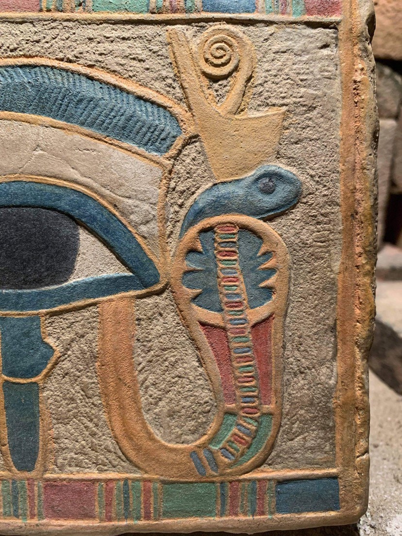 Egyptian eye of Horus - Egyptian painting - wall relief sculpture / art