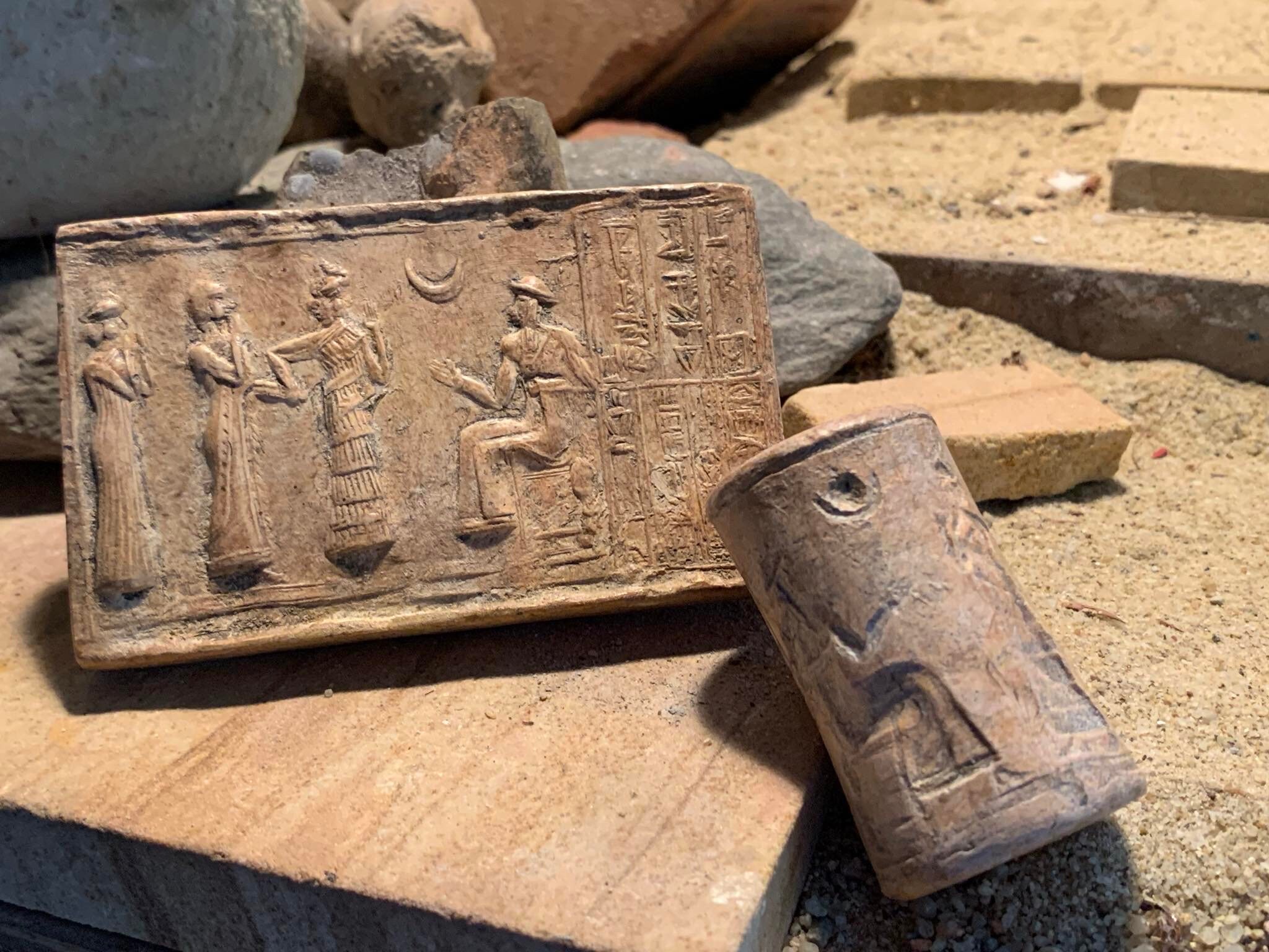 Sumerian cylinder seal of Ur Nammu. Museum replica tablet set ...