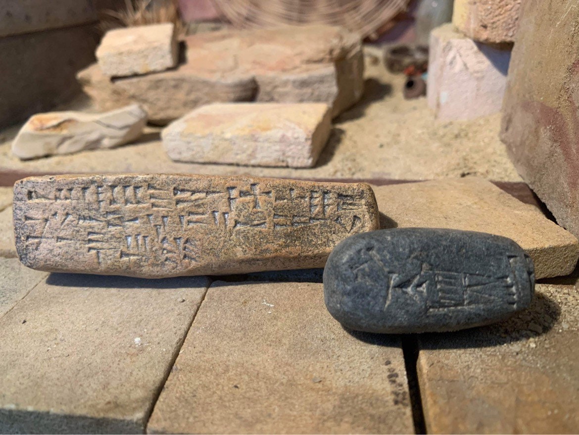 Sumerian Cuneiform - Mesopotamia - Ugarit alphabet - Abjad - ancient ...