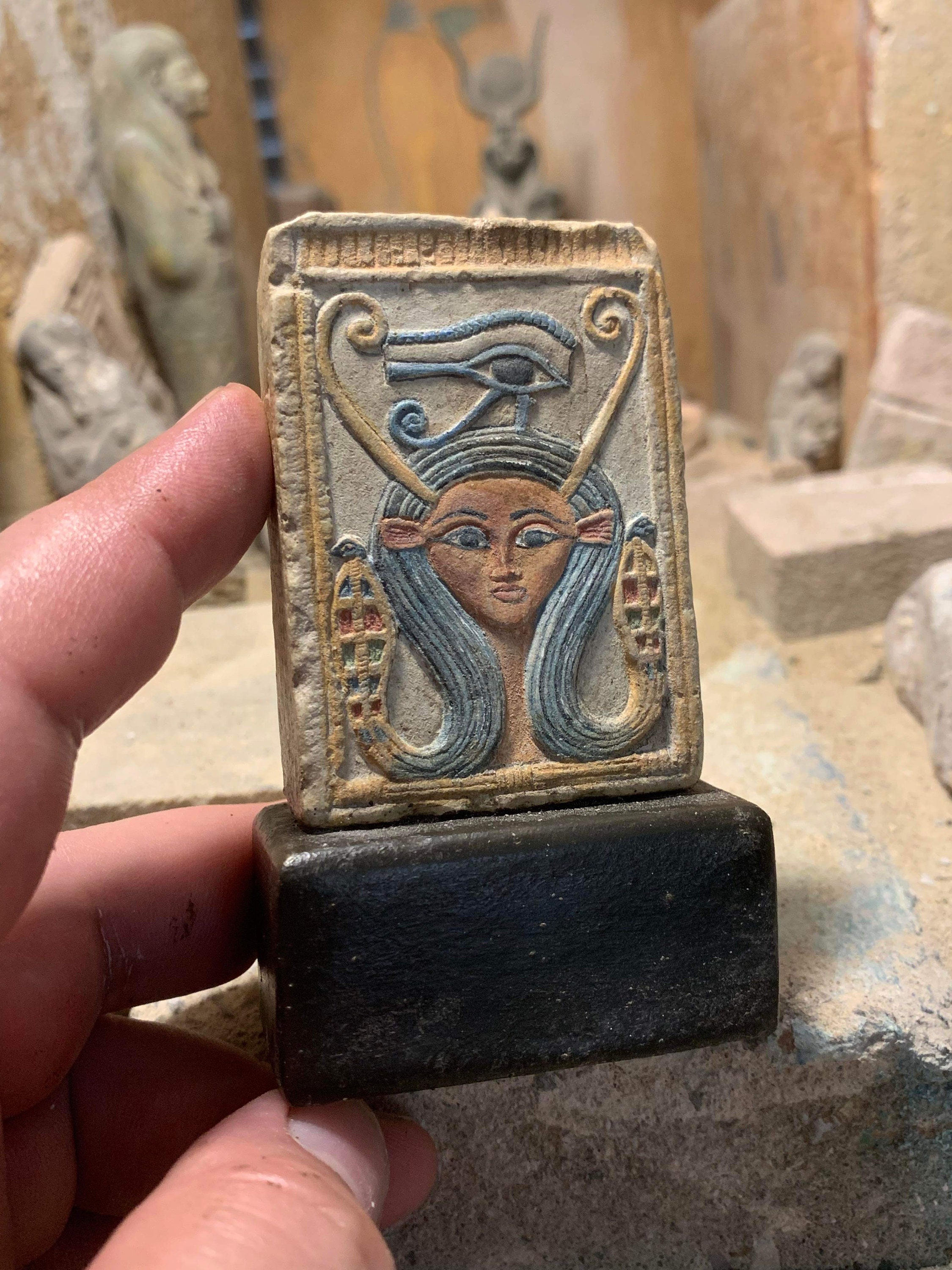 Egyptian sculpture of the goddess of love - Hathor / Het-hur A beloved ...