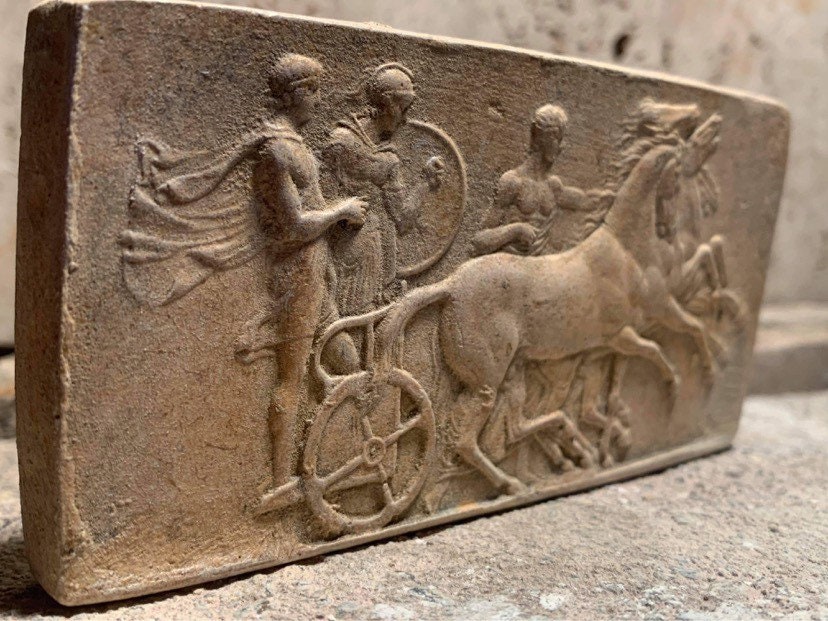 Greek / Roman art - Parthenon Hoplite chariot relief sculpture