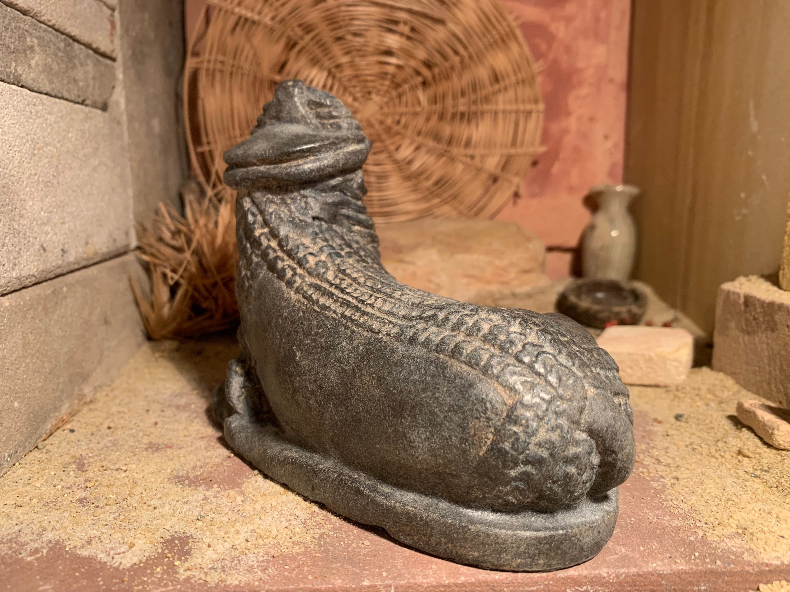 Sumerian statue / art Akkadian cylinder seal and impression Gilgamesh ...