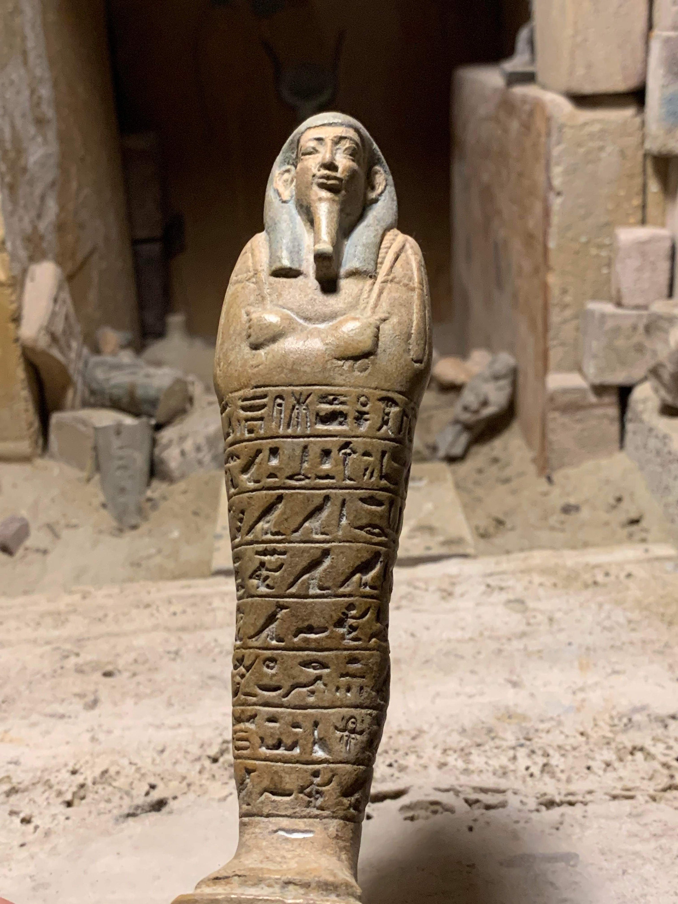 Egyptian statue - Ushabti / Shabti figure replica. 26th dynasty sculpture.