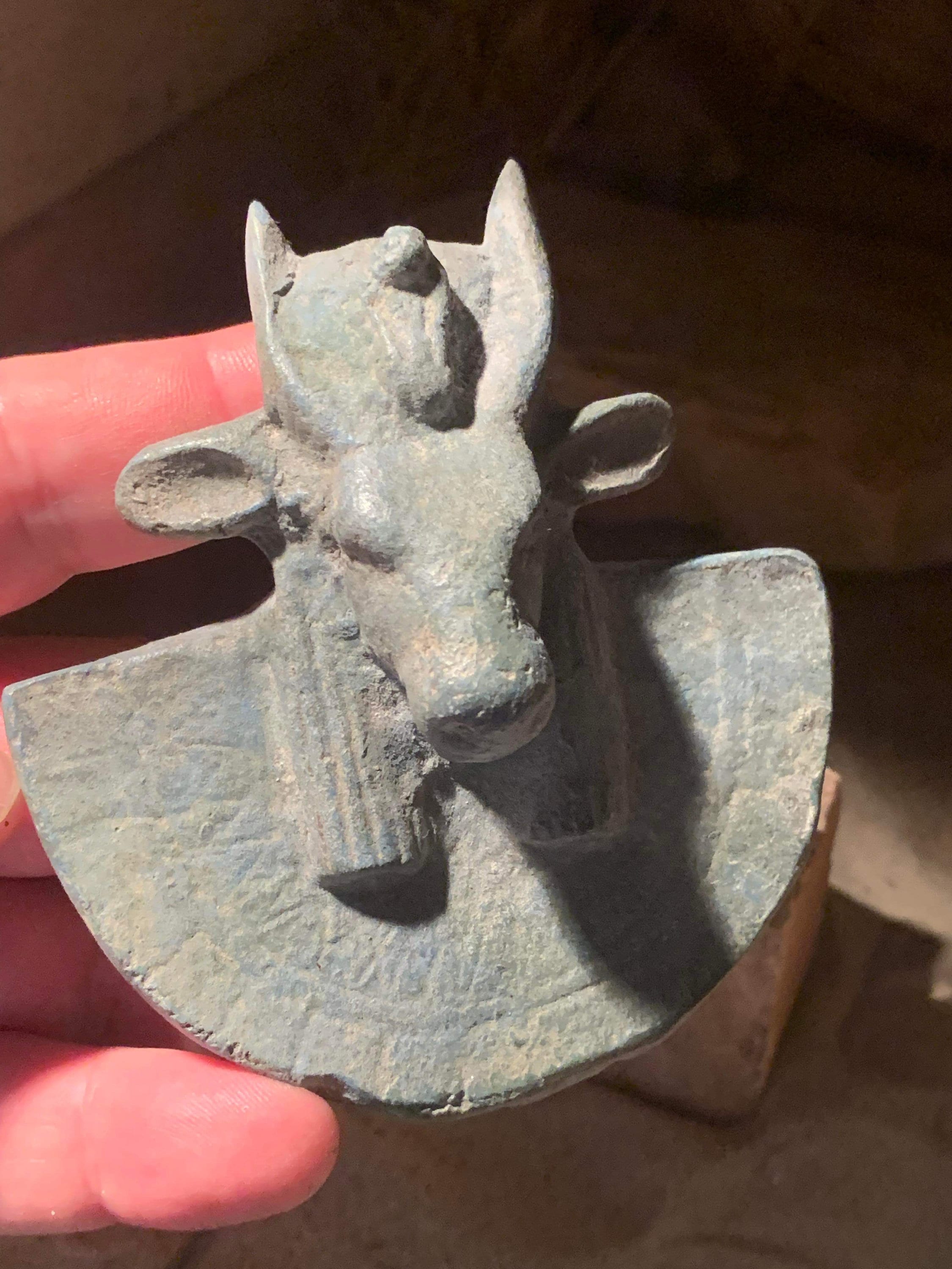 Egyptian art / sculpture - Apis bull aegis artifact replica & Hathor ...
