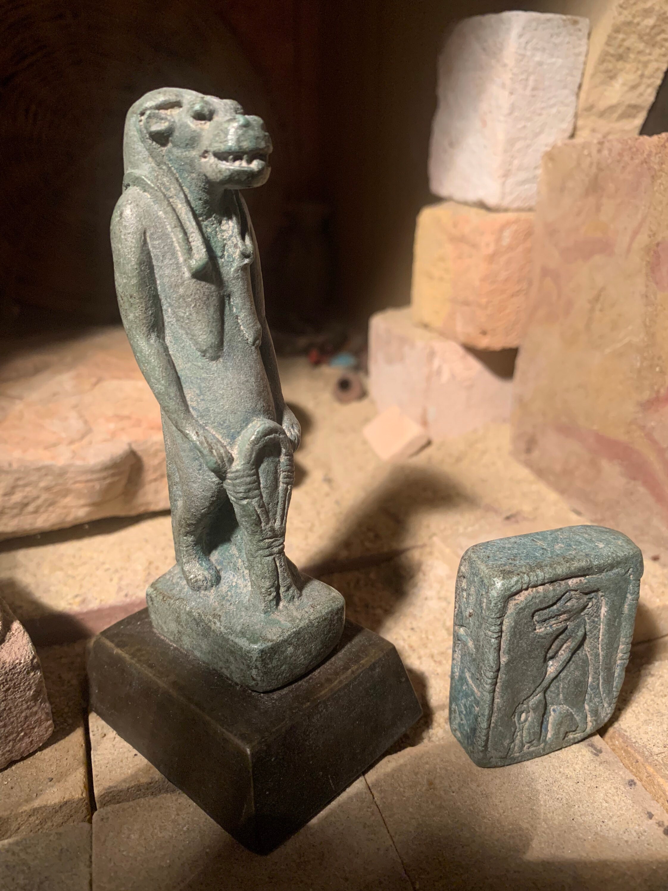 Egyptian statue Taweret - Hippopotamus.Protector Goddess of childbirth ...