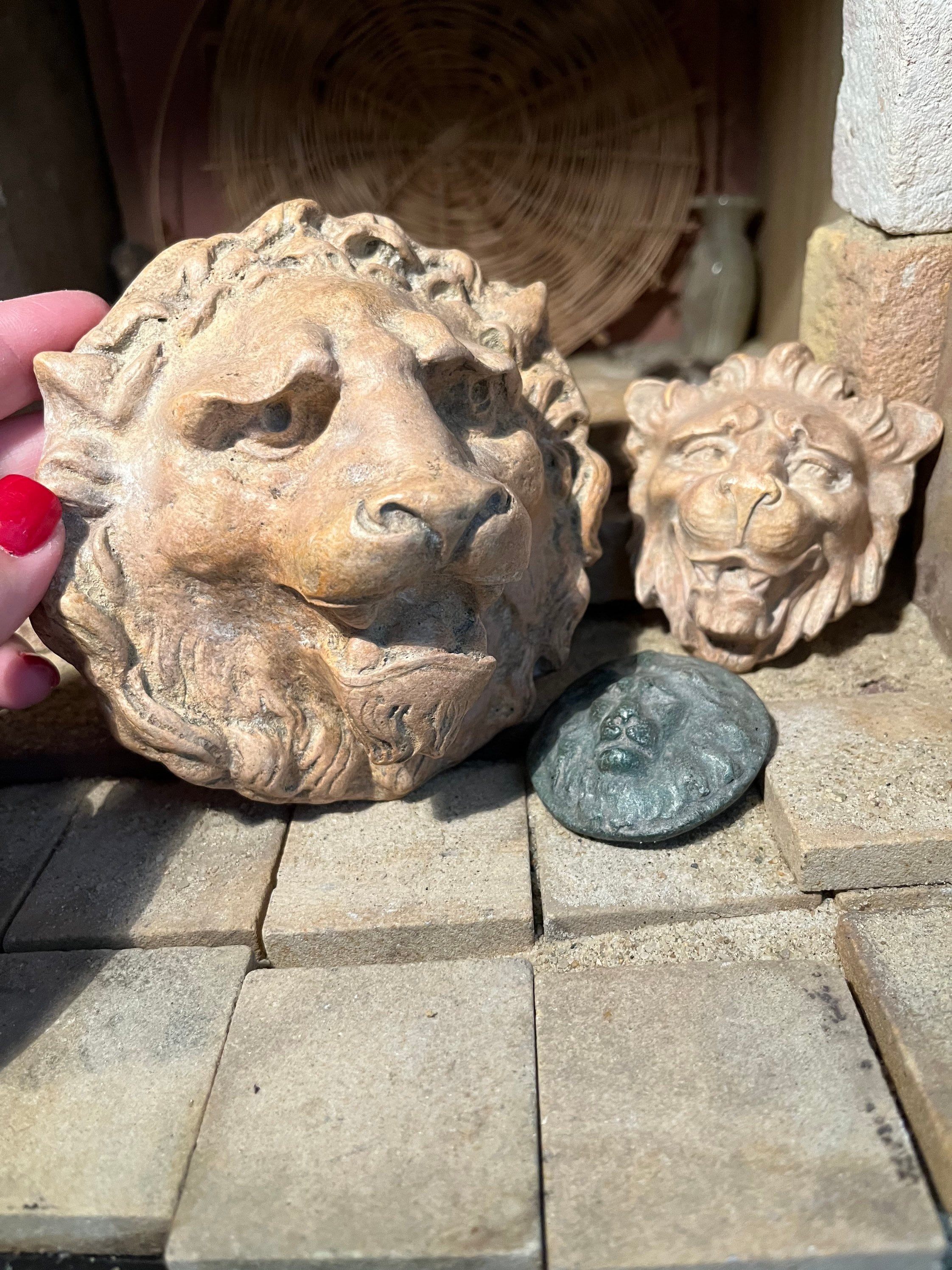 Lion wall statues - Venetian Medieval Gargoyle style. Gothic ...