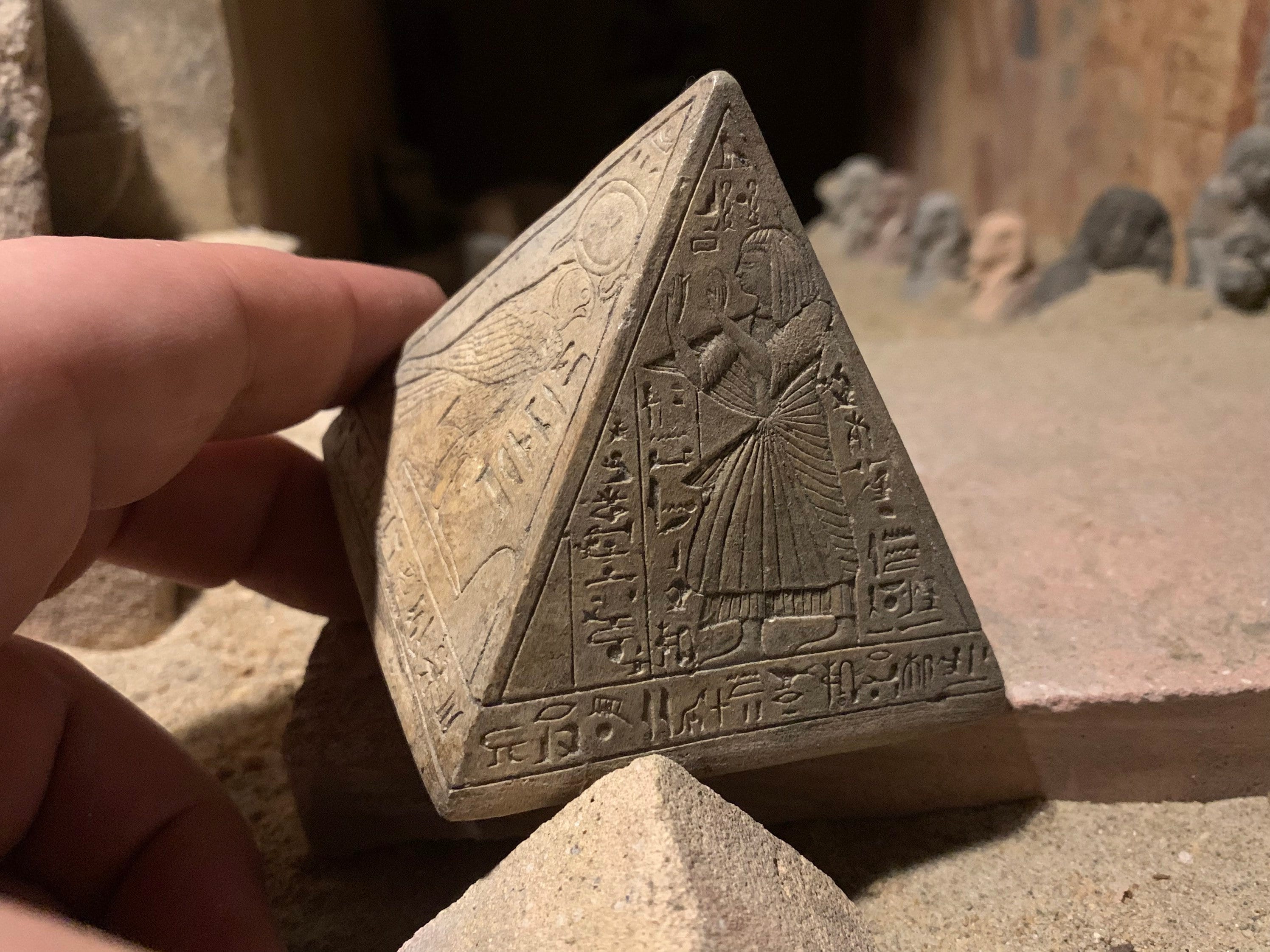 Egyptian statue Pyramid / Pyramidion featuring the sun god Ra and adoratore