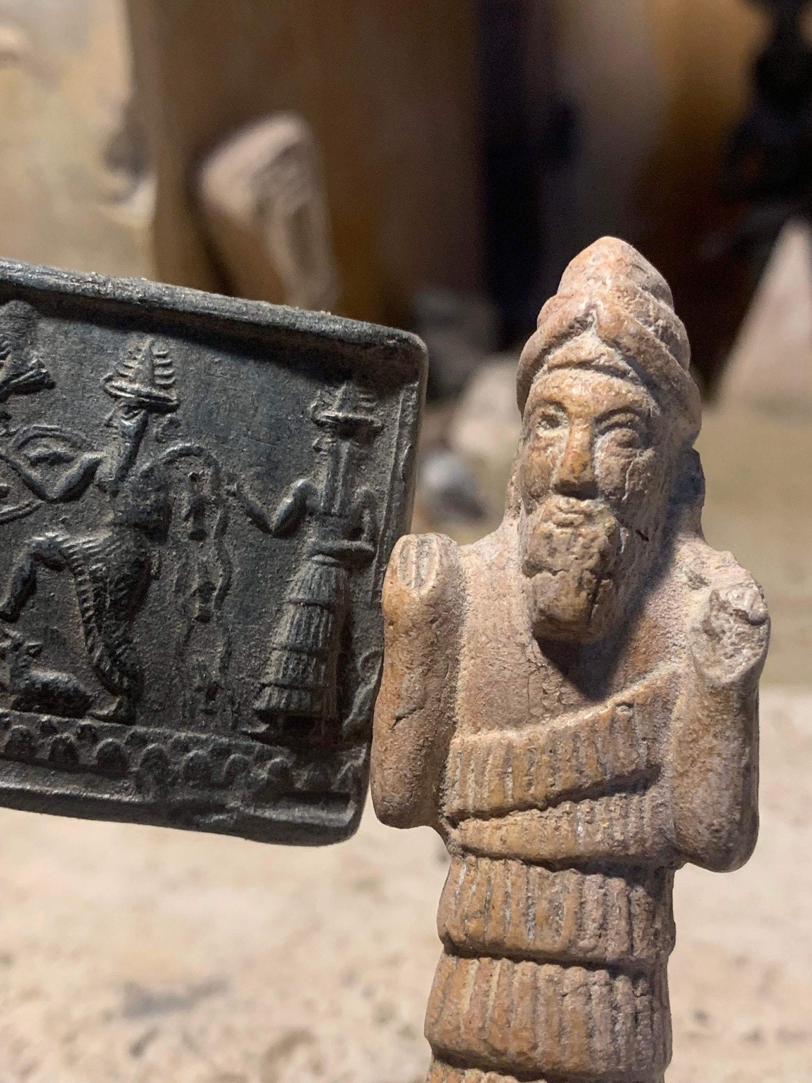 Sumerian statue and seal impression replica. Enki, Ishtar, Shamash ...