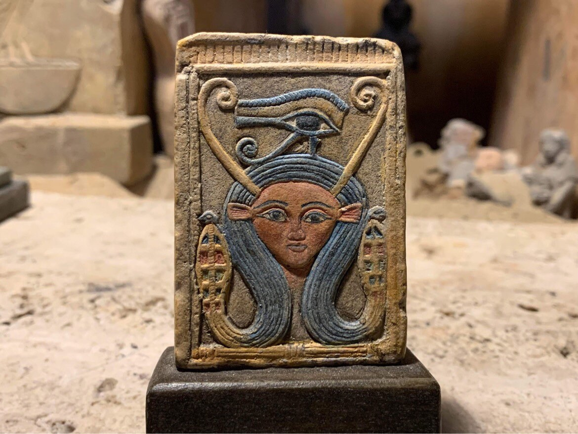 Egyptian sculpture of the goddess of love - Hathor / Het-hur A beloved ...