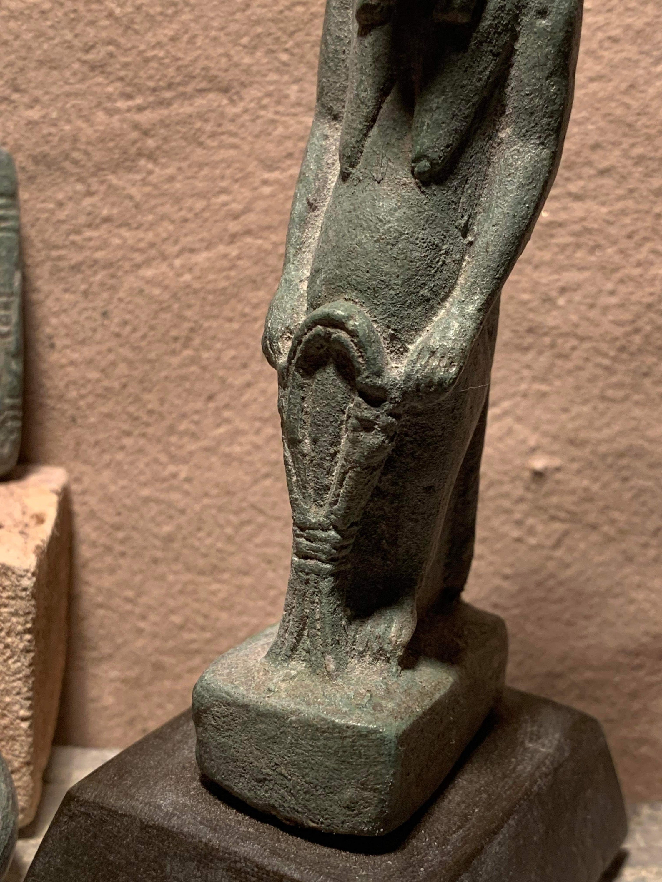 Egyptian statue Taweret - Hippopotamus.Protector Goddess of childbirth ...