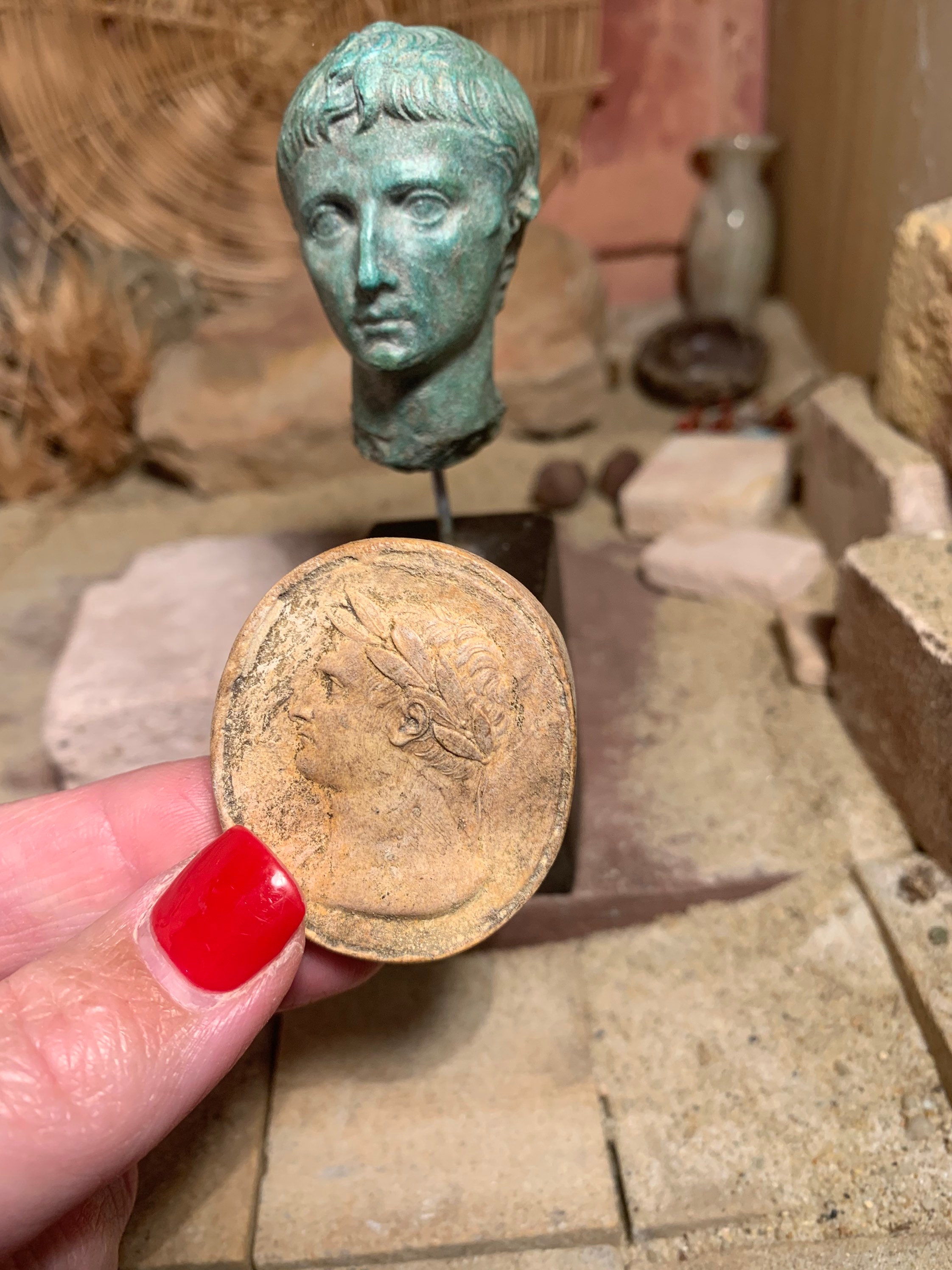 Roman statue / art -The first Emperor, Augustus - bust & relief ...