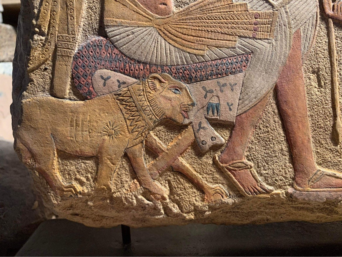 Egyptian Art / Relief Sculpture - Tutankhamun / Tutankhamen & his Queen ...