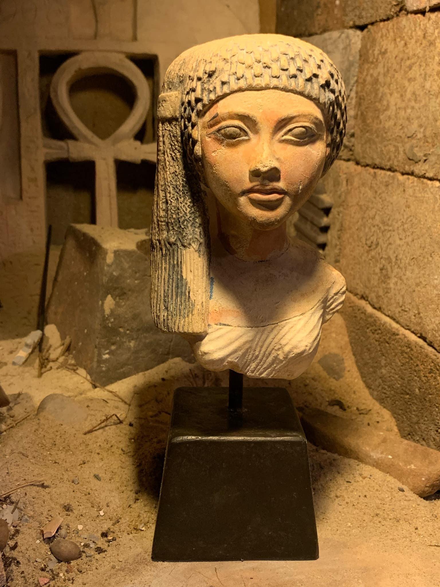 Ancient Egyptian statue Amarna princess. Daughter of Nefertiti