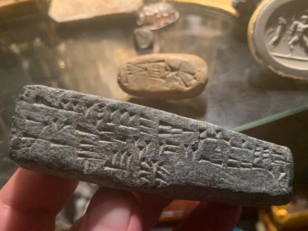 Sumerian Cuneiform - Mesopotamia - Ugarit Alphabet - Abjad - Ancient ...