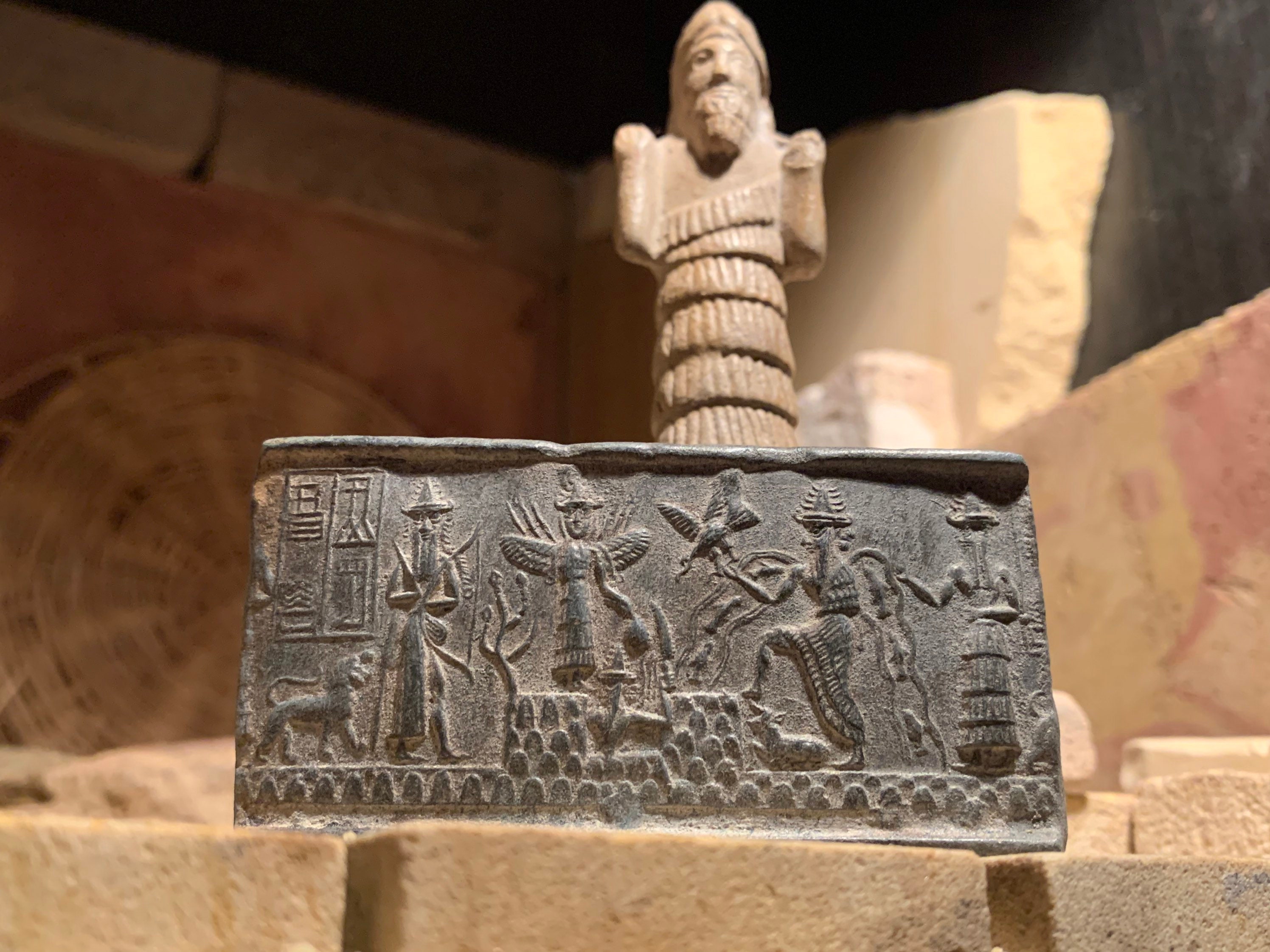 Sumerian statue and seal impression replica. Enki, Ishtar, Shamash ...