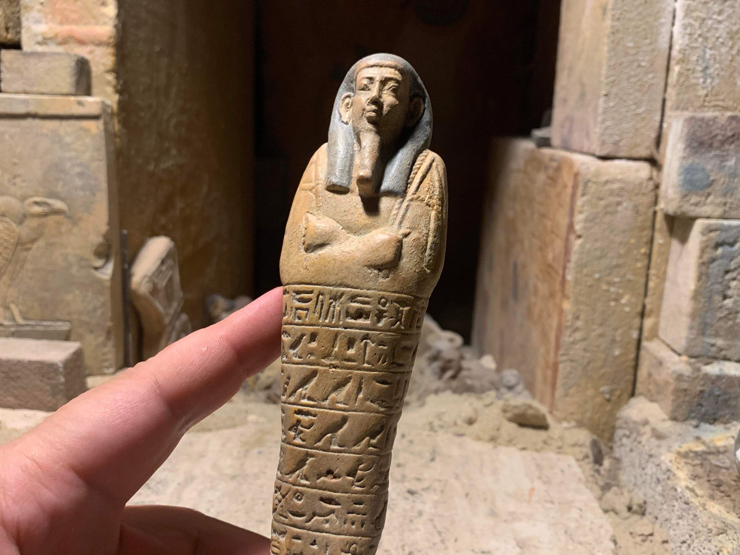 Egyptian statue - Ushabti / Shabti figure replica. 26th dynasty sculpture.