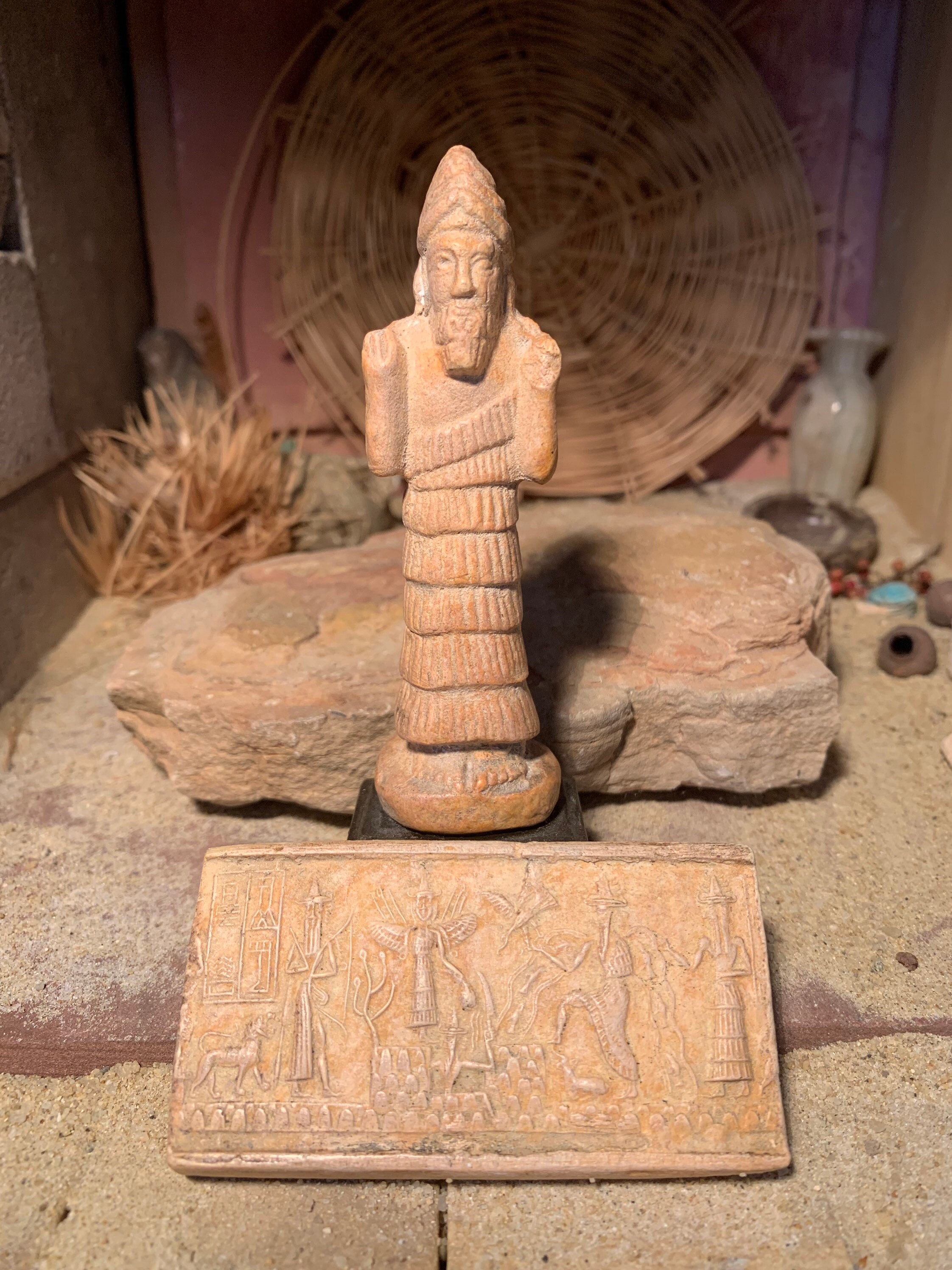 Sumerian statue and seal impression replica. Enki, Ishtar, Shamash ...