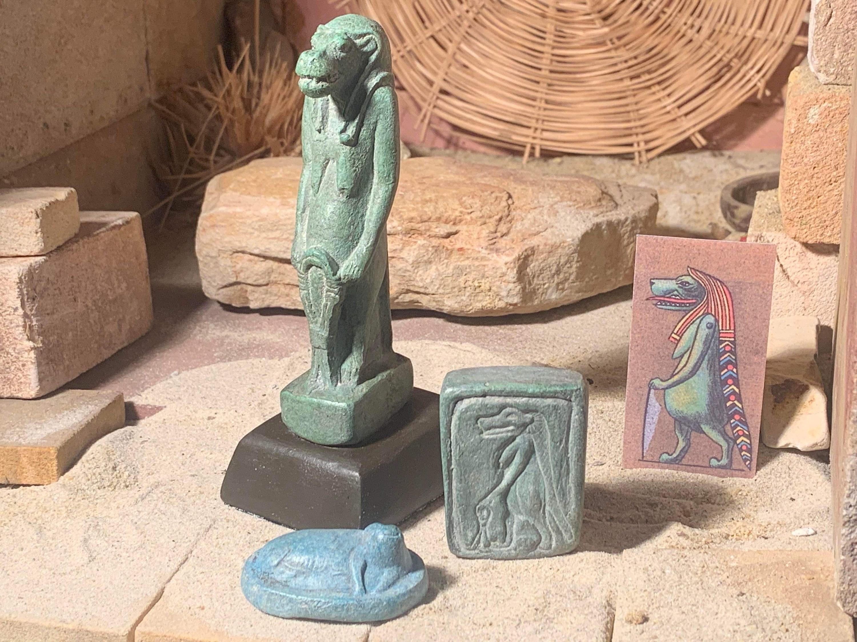 Egyptian statue Taweret - Hippopotamus.Protector Goddess of childbirth ...