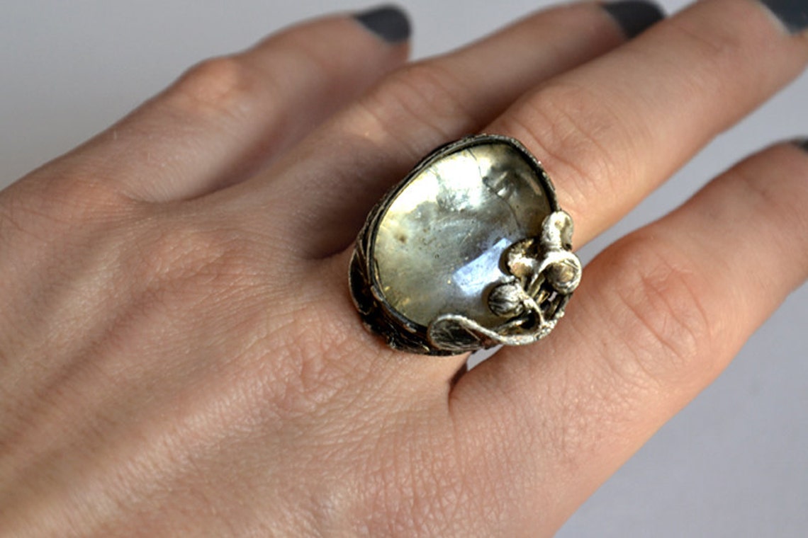 Elegant Retro Ring ICE CRYSTAL Classic Elegance Ring With | Etsy