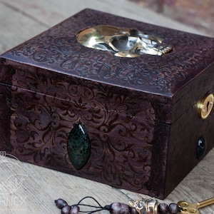 Big Skull Box | Gothic Box | Goth | Wooden Crafted Vintage Jewelry Box ...