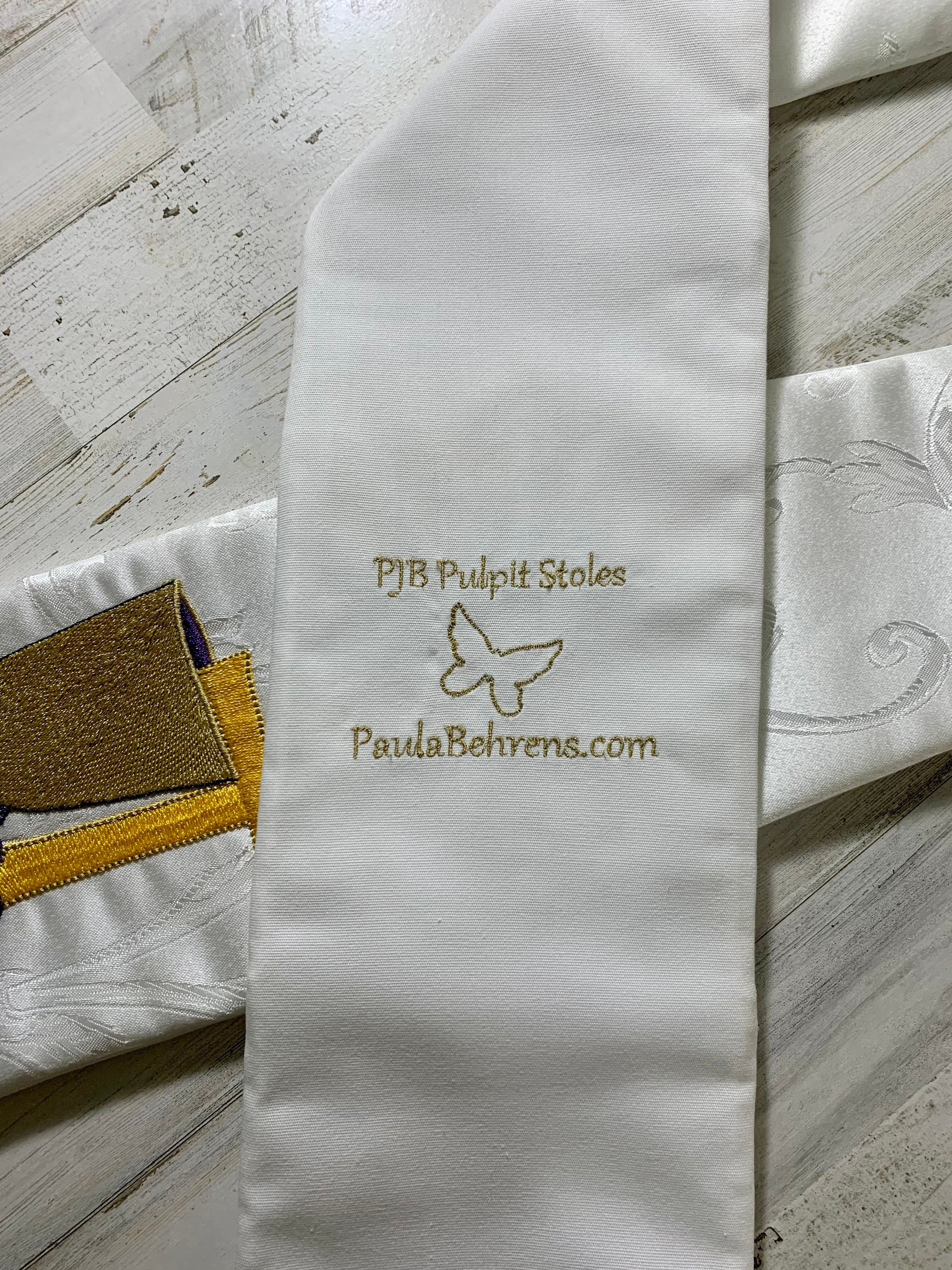 White Baptismal-communion Stole With Cross, Chalice, Grapes & Wheat for ...