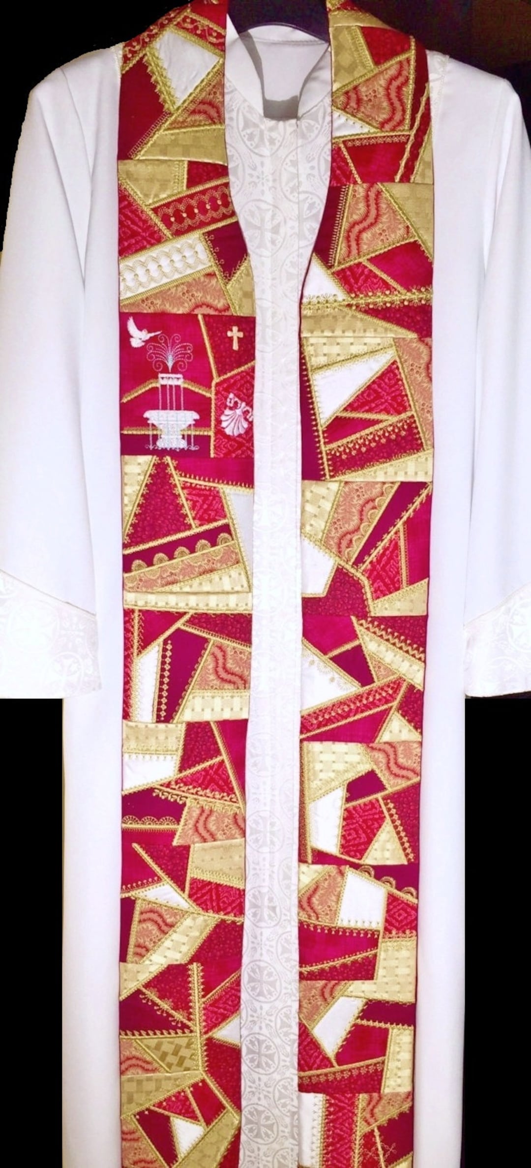 Red Quilted Stole W/ Dove, Baptismal, Cross and Shell for Pastor - Etsy
