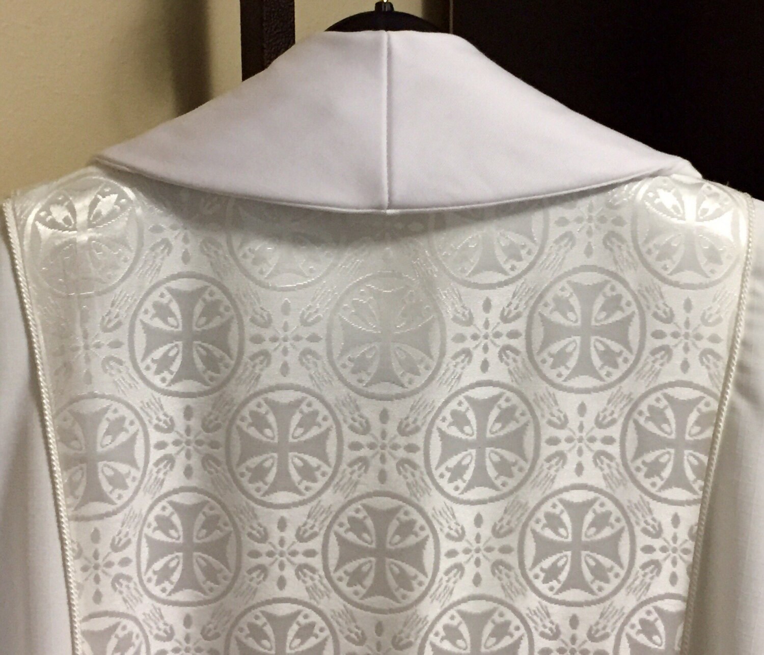 Designer Collection - White Communion Stole With Chalice and Ribbons - Etsy