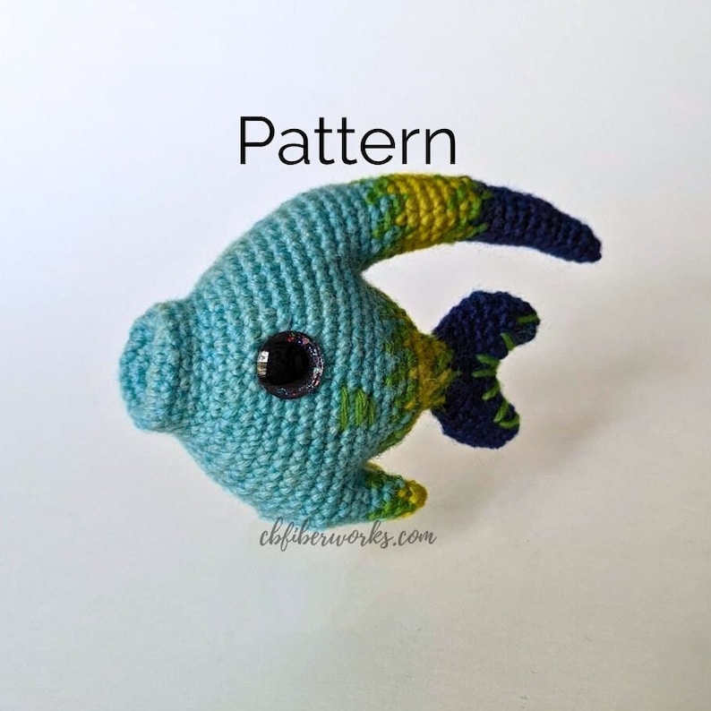 Milo the Moorish Idol Crochet Pattern | No Sew Tropical Fish Amigurumi ...