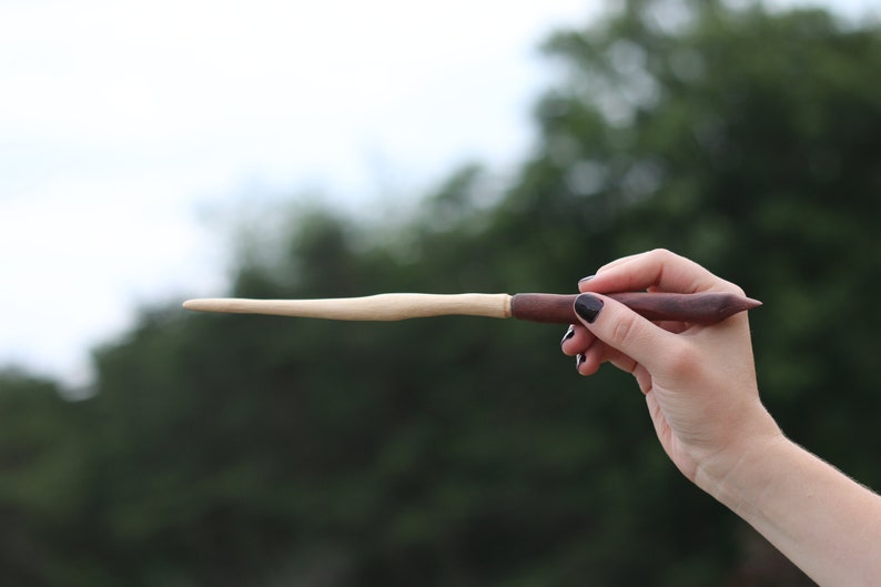 Katalox and Nutmeg Hickory Wand With Thestral Tail-hair Core - Etsy