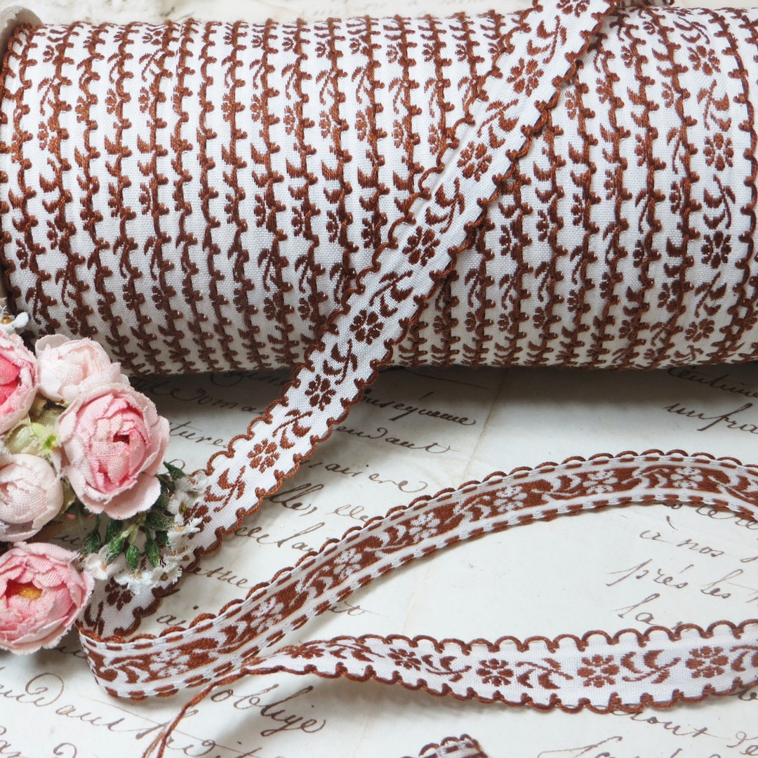 1y BROWN FLOWER JACQUARD Ribbon Trim Tag: Cotton Scallop Picot Feather ...