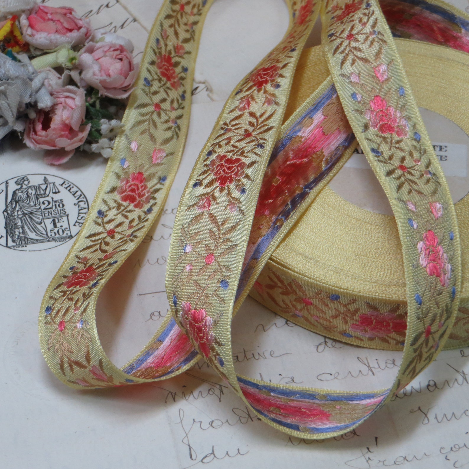 1y YELLOW FRENCH FLOWER Jacquard Ribbon Tag: Ombre Rose White | Etsy
