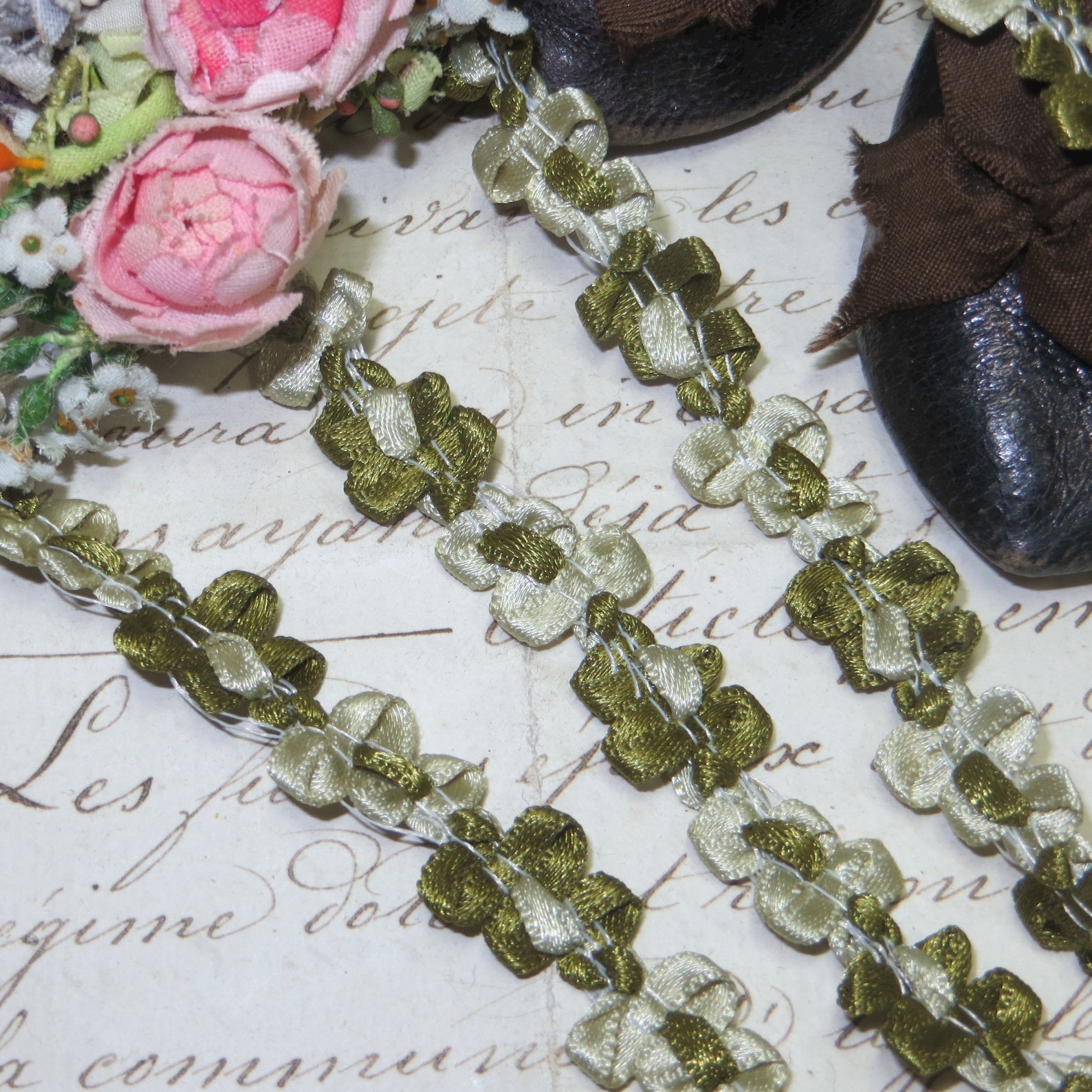 1y OLIVE GREEN Rococo Trim Ribbon French Daisy Rosette Flower - Etsy