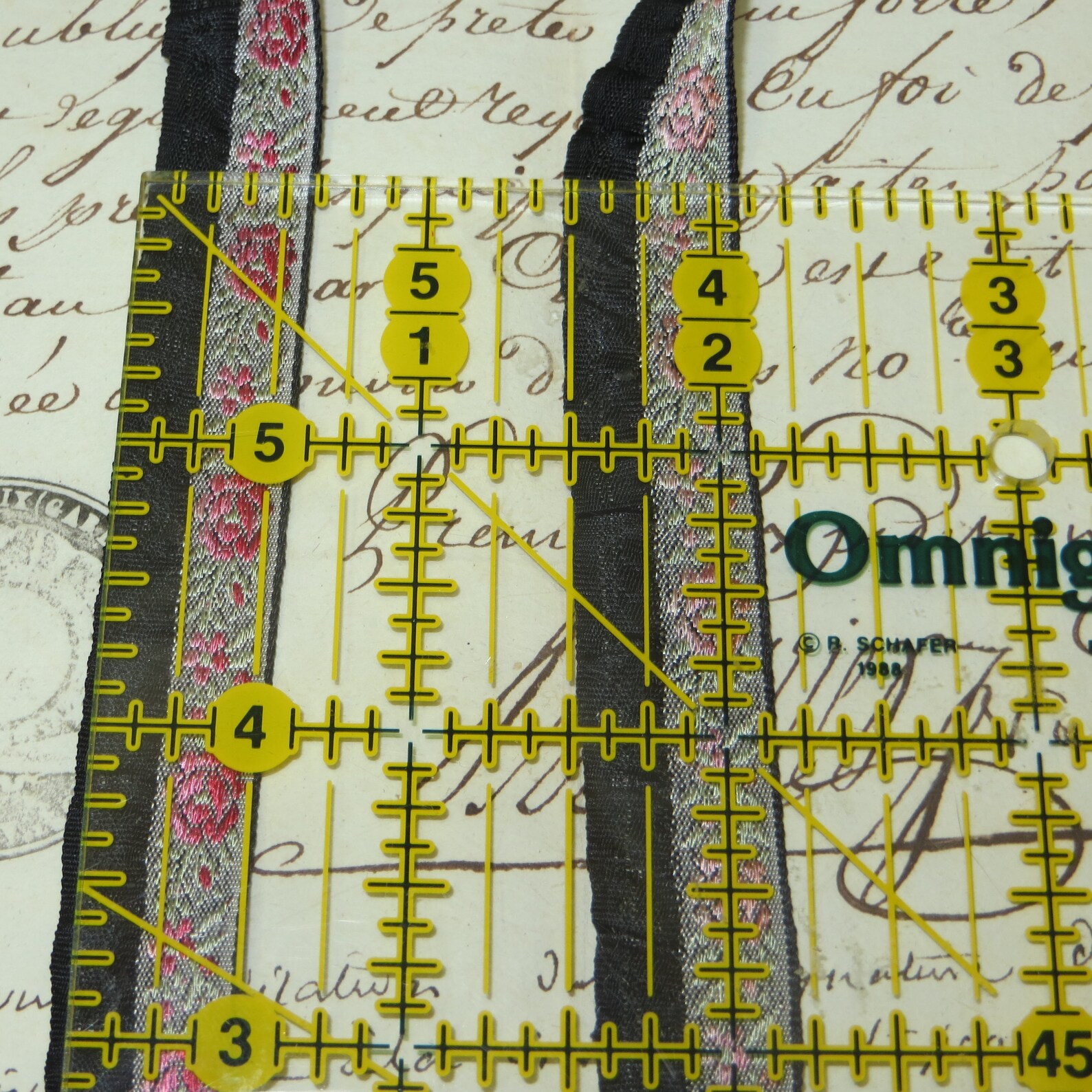 1y FRENCH GRAY PINK Ruffle Jacquard Trim Ribbon Tag: Rayon - Etsy