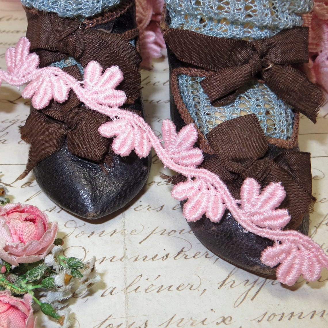 1y VIOLET WHITE SCHIFFLI Applique Lace Braid Rose Daisy | Etsy