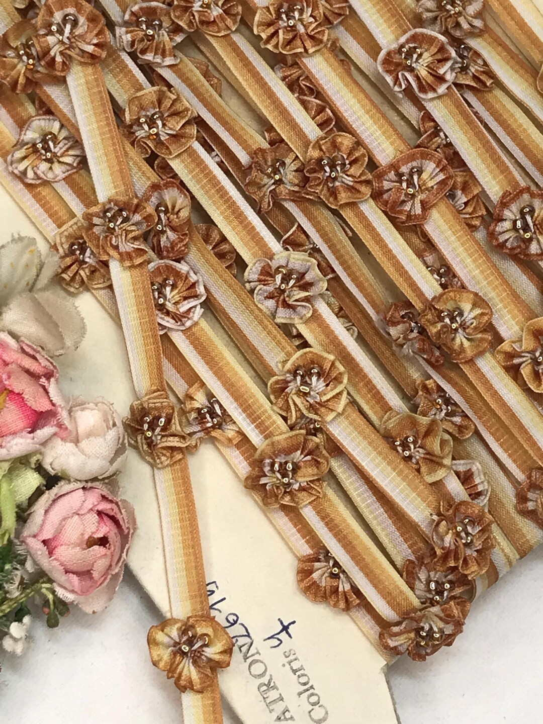 1y BEIGE HONEY OMBRE Rococo Rosette Trim Tags: French Daisy Chain Braid Ribbonwork Olive Green ...