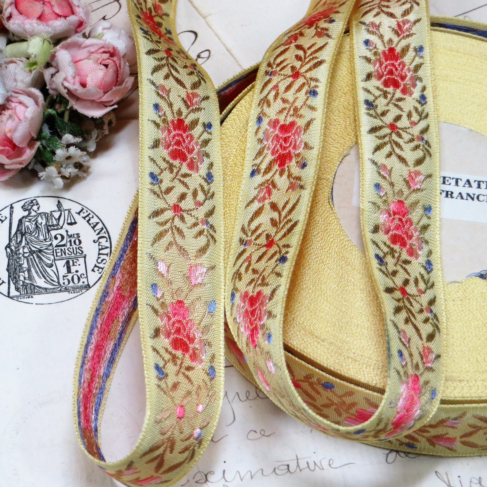 1y YELLOW FRENCH FLOWER Jacquard Ribbon Tag: Ombre Rose White | Etsy