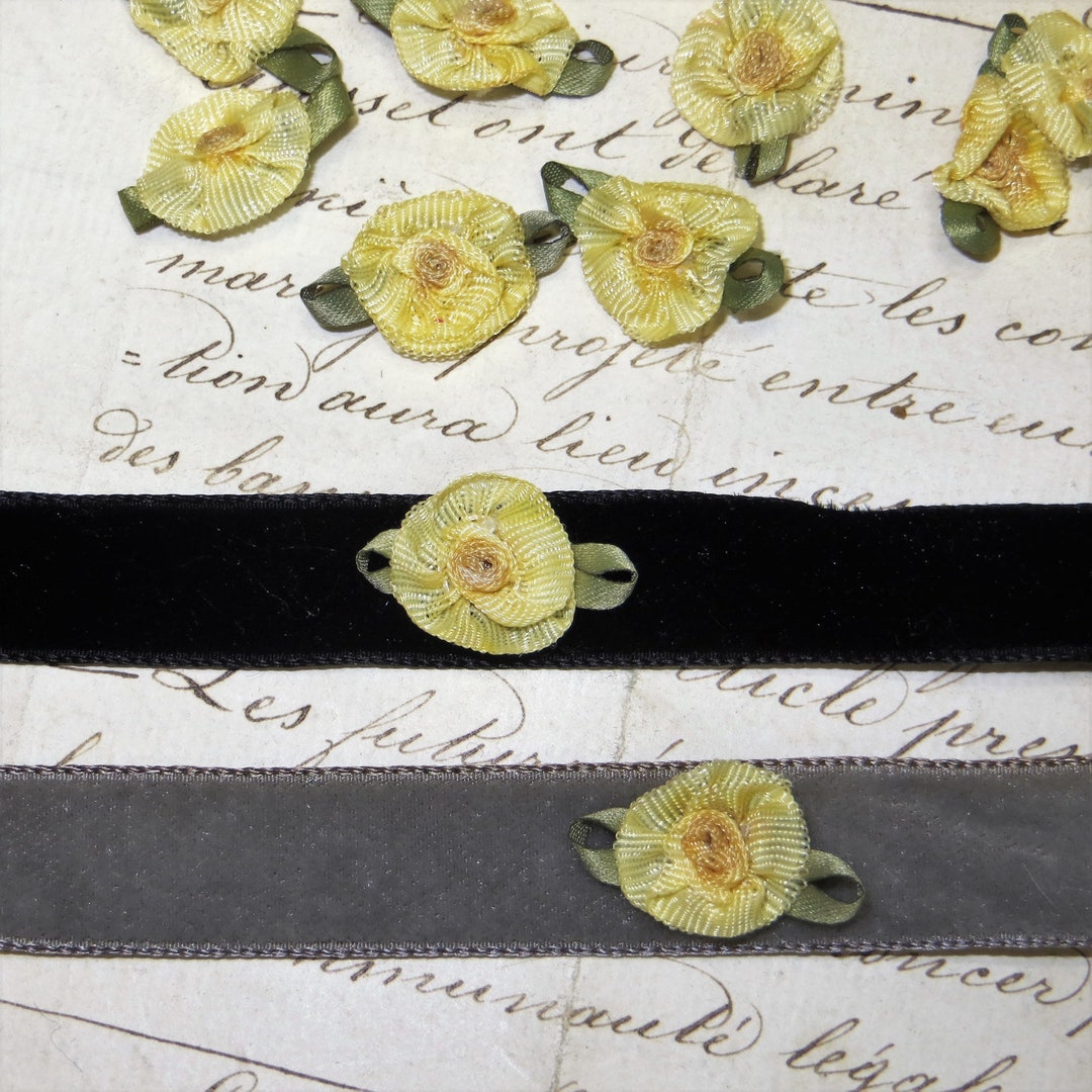 3/4 FRENCH YELLOW ROSE Hand Rolled Rosette Rococo Flower Ribbon ...