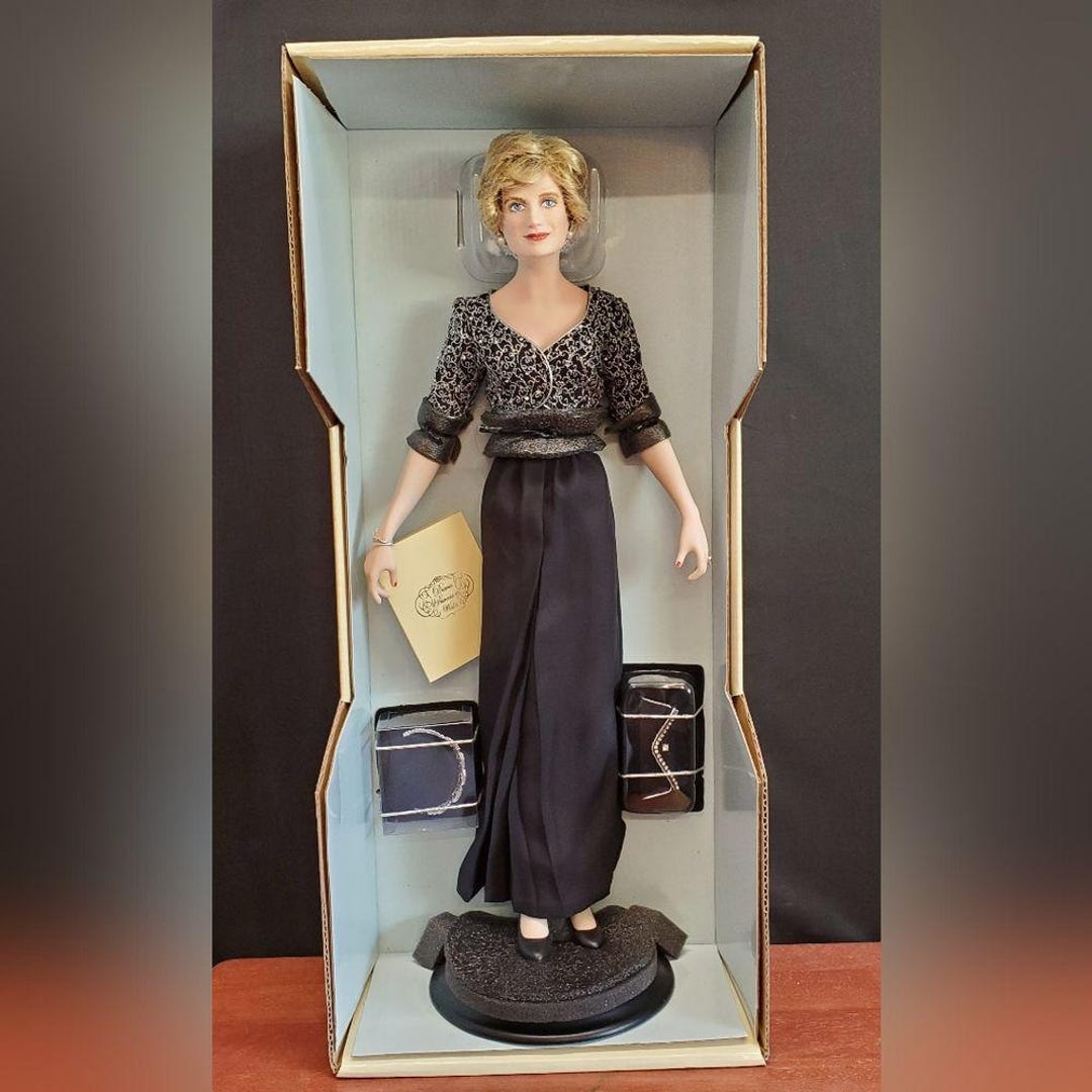 Diana Princess of Wales Porcelain Portrait Doll - Etsy